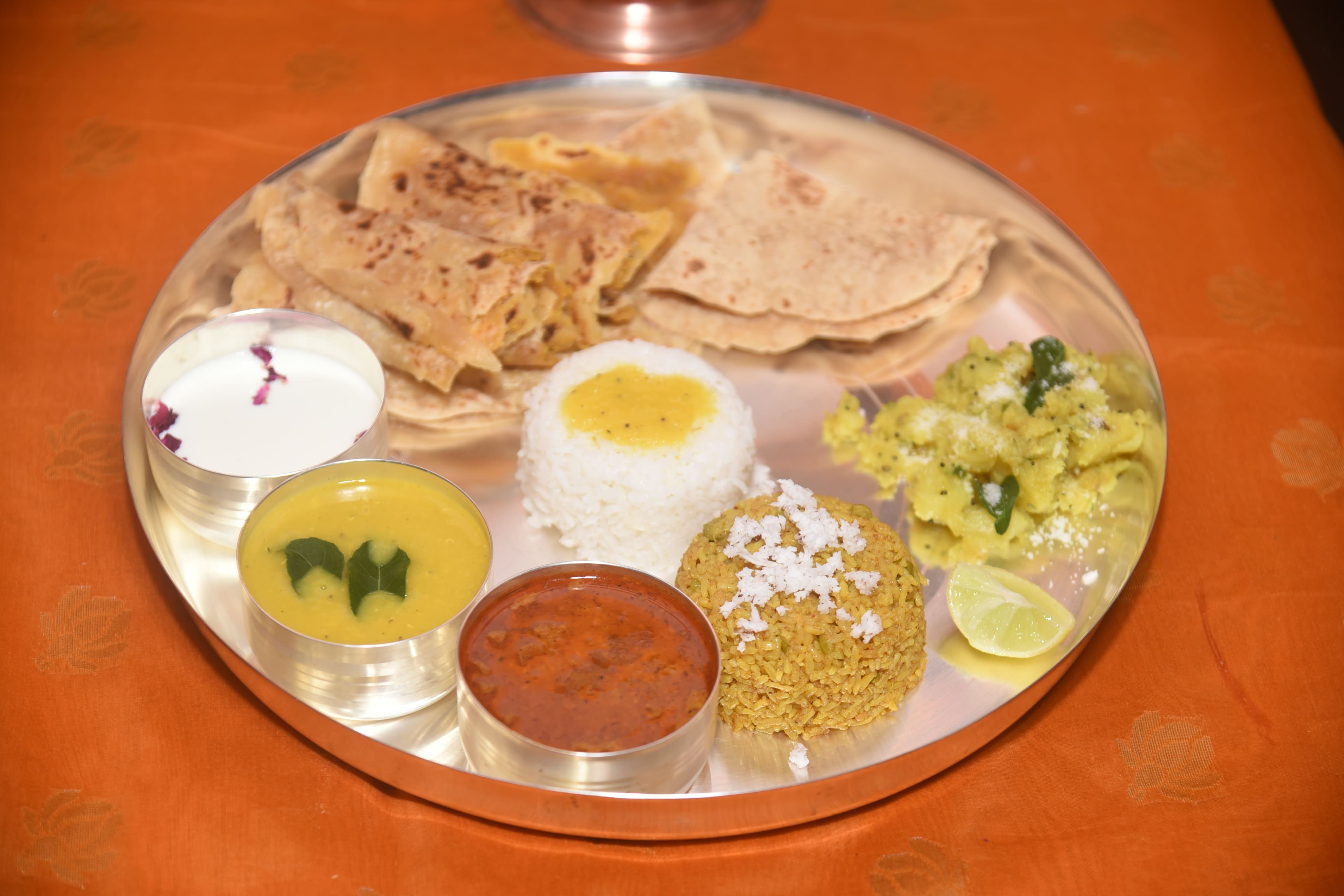 Photos of Swami Purnabramha Thali, Pictures of Swami Purnabramha Thali ...