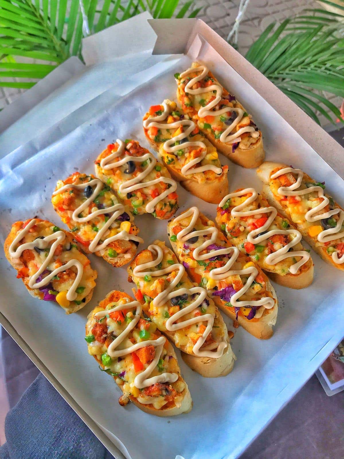 Divine Cafe, Airoli order online - Zomato