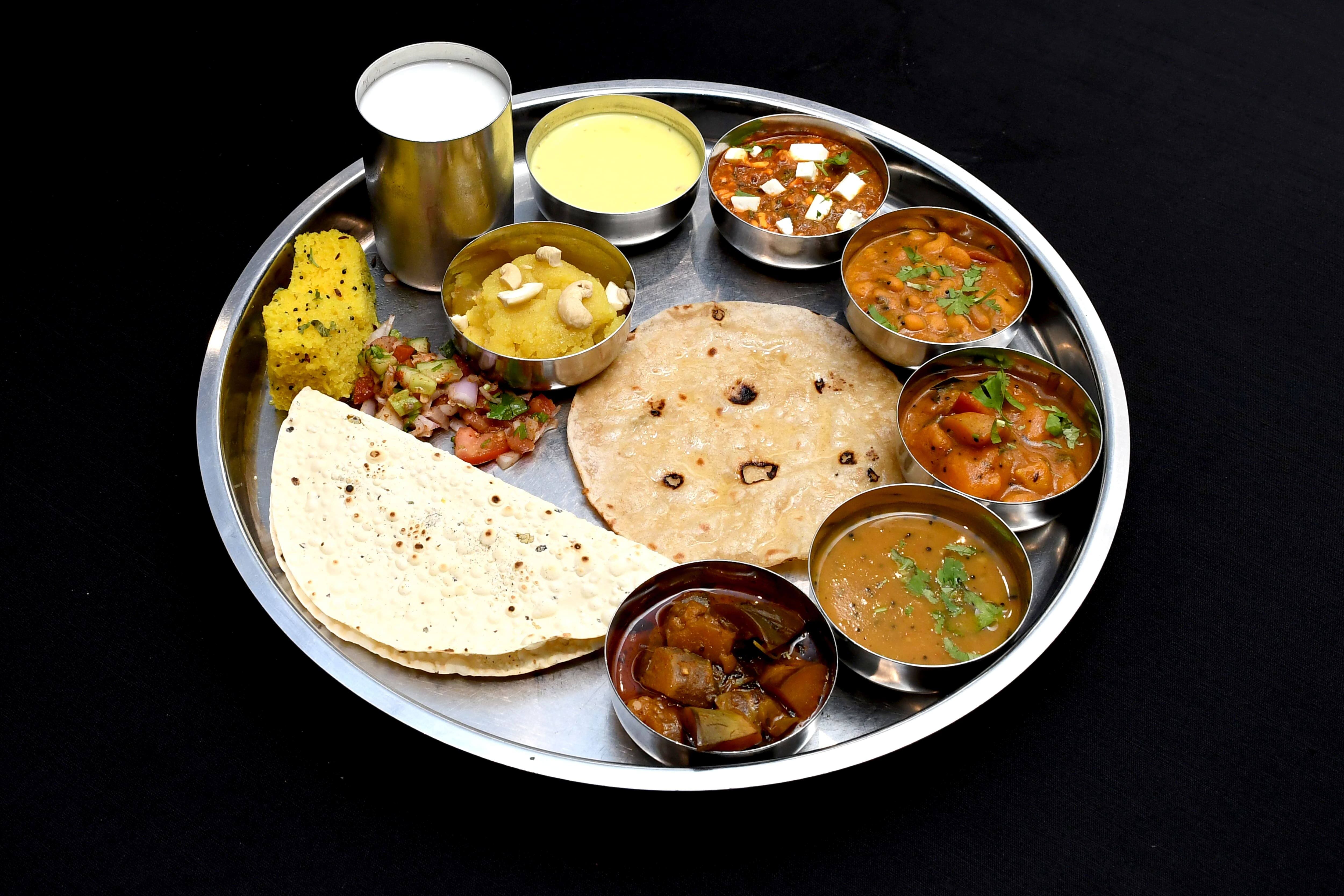 Hotel Fun Point, Dhrangadhra Locality order online - Zomato