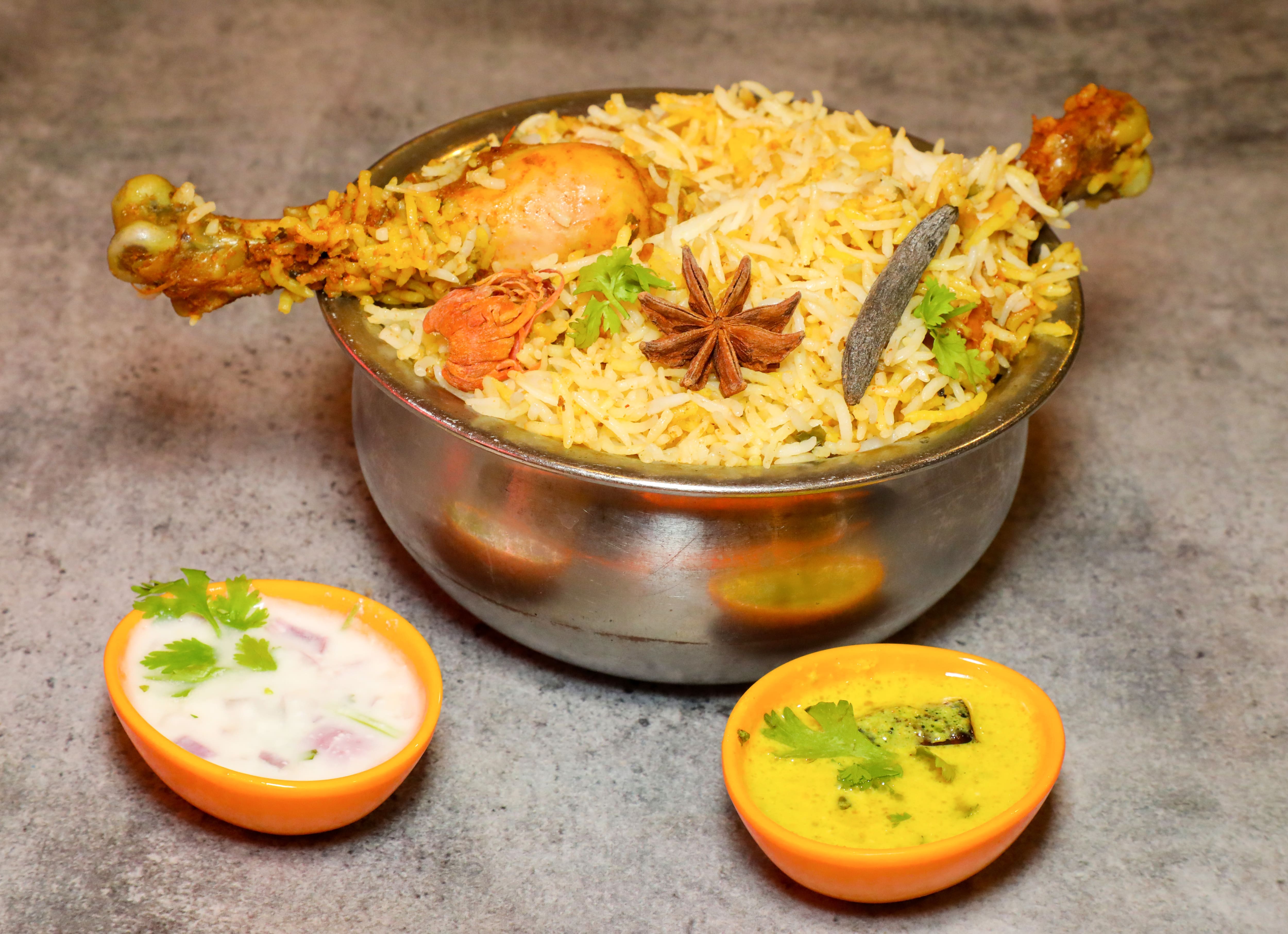 Blu Moon Restro Lounge, Swaroop Nagar, Kanpur | Zomato