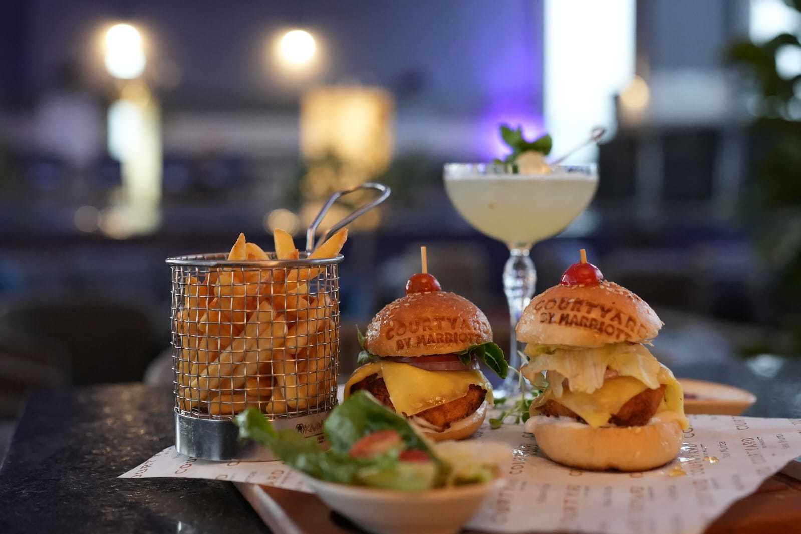 The Box Lounge - Courtyard By Marriott Navi Mumbai, Nerul, Navi Mumbai ...