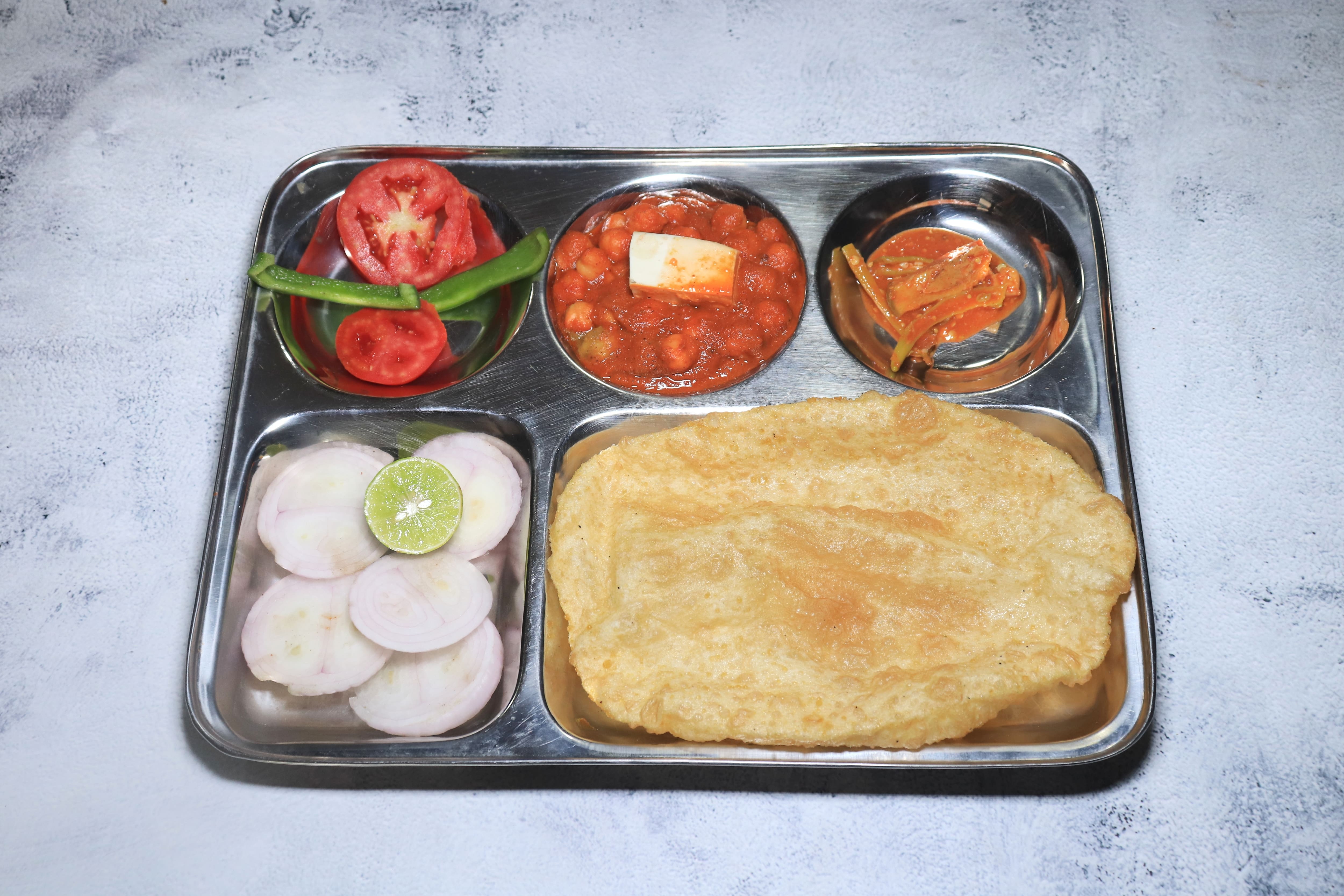 Bittu Ji Ke Chole Bhature, Althan Bhatar, Surat | Zomato