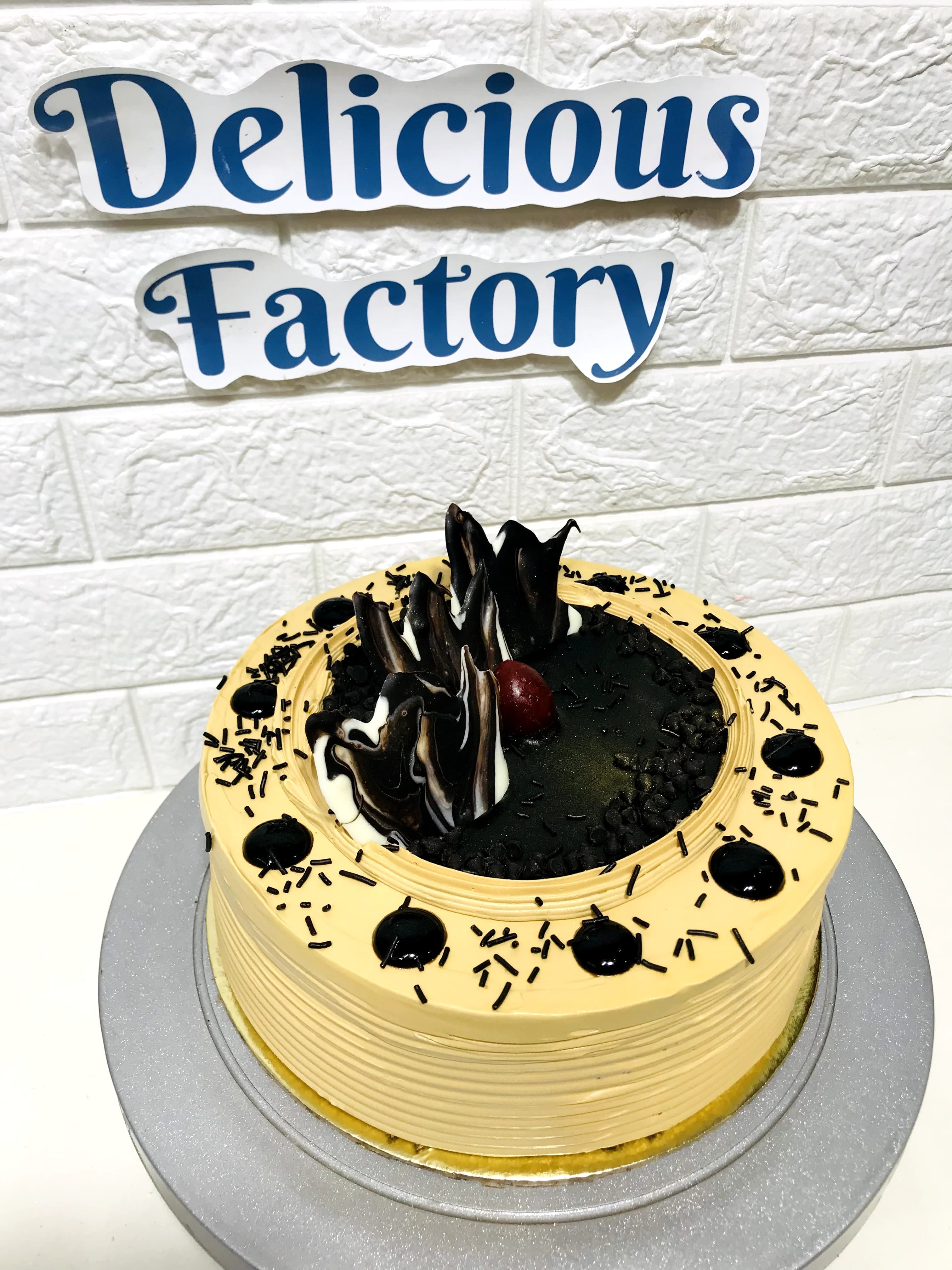 Cakes By Delicious Factory, Malviya Nagar, New Delhi | Zomato