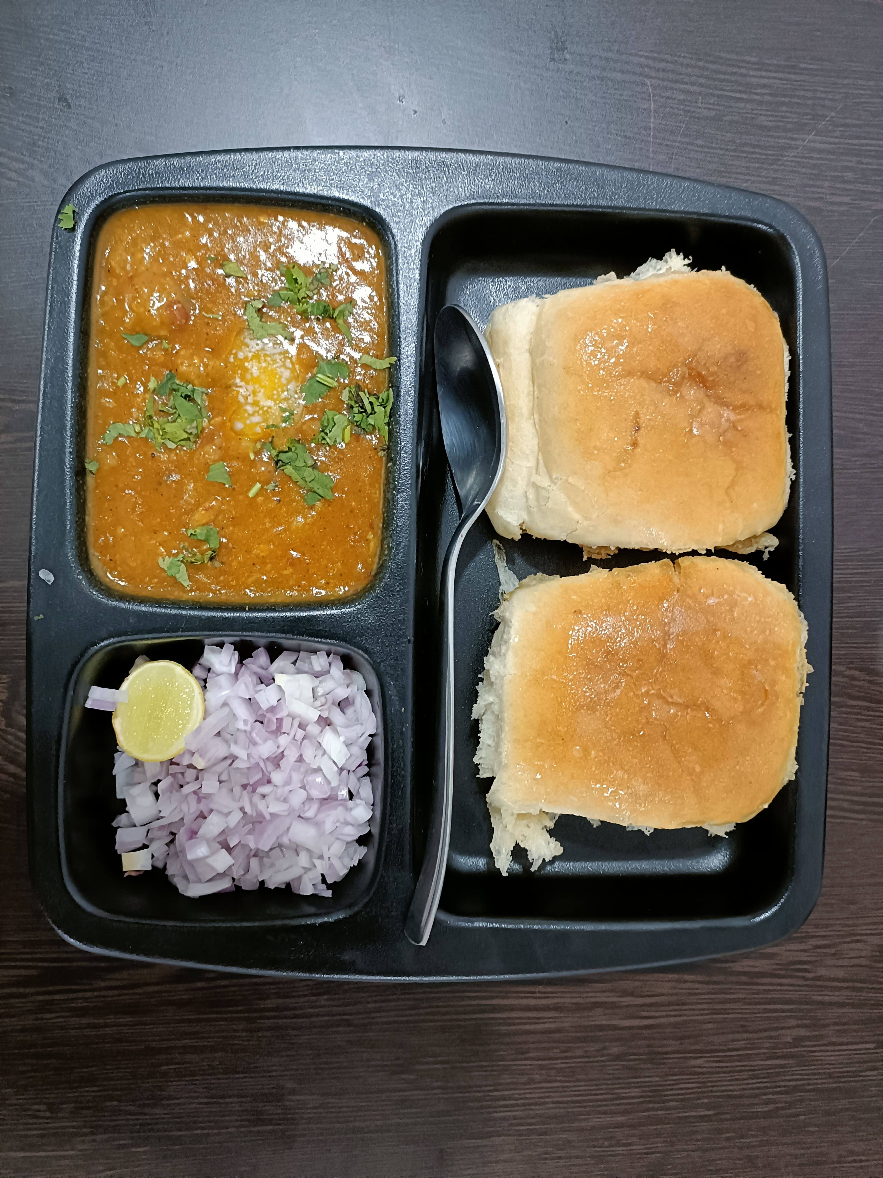 Bombay Food Express, Qutab Institutional Area, New Delhi | Zomato
