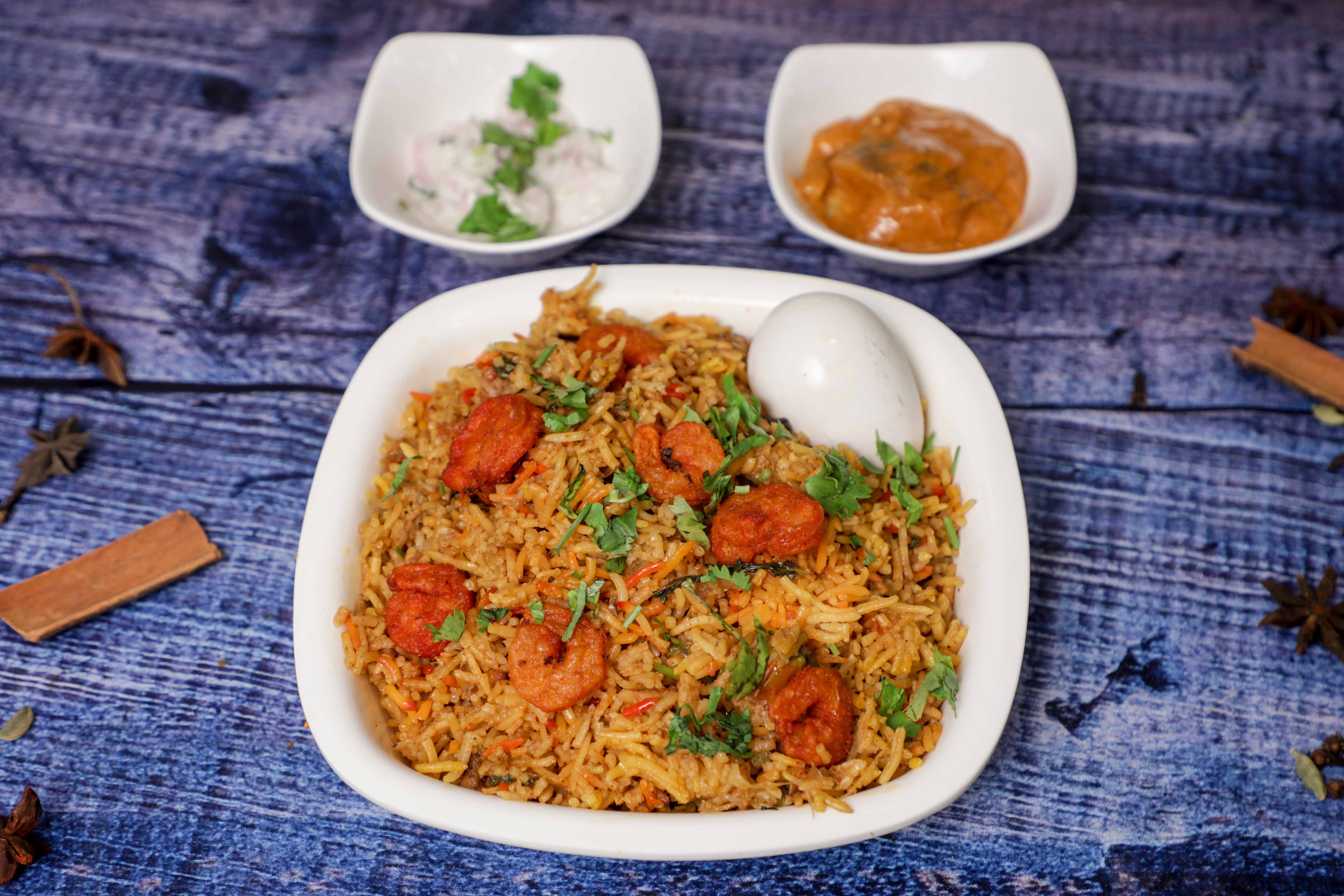 Irumbu Kottai Sea View Restaurant, Tiruvottiyur, Chennai | Zomato