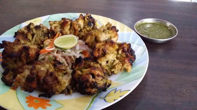 Janata Lunch Home Photos, Pictures of Janata Lunch Home, Pali Hill ...