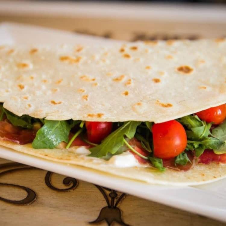 Cafe Confetti, Jumeirah Lake Towers (JLT), Dubai | Zomato