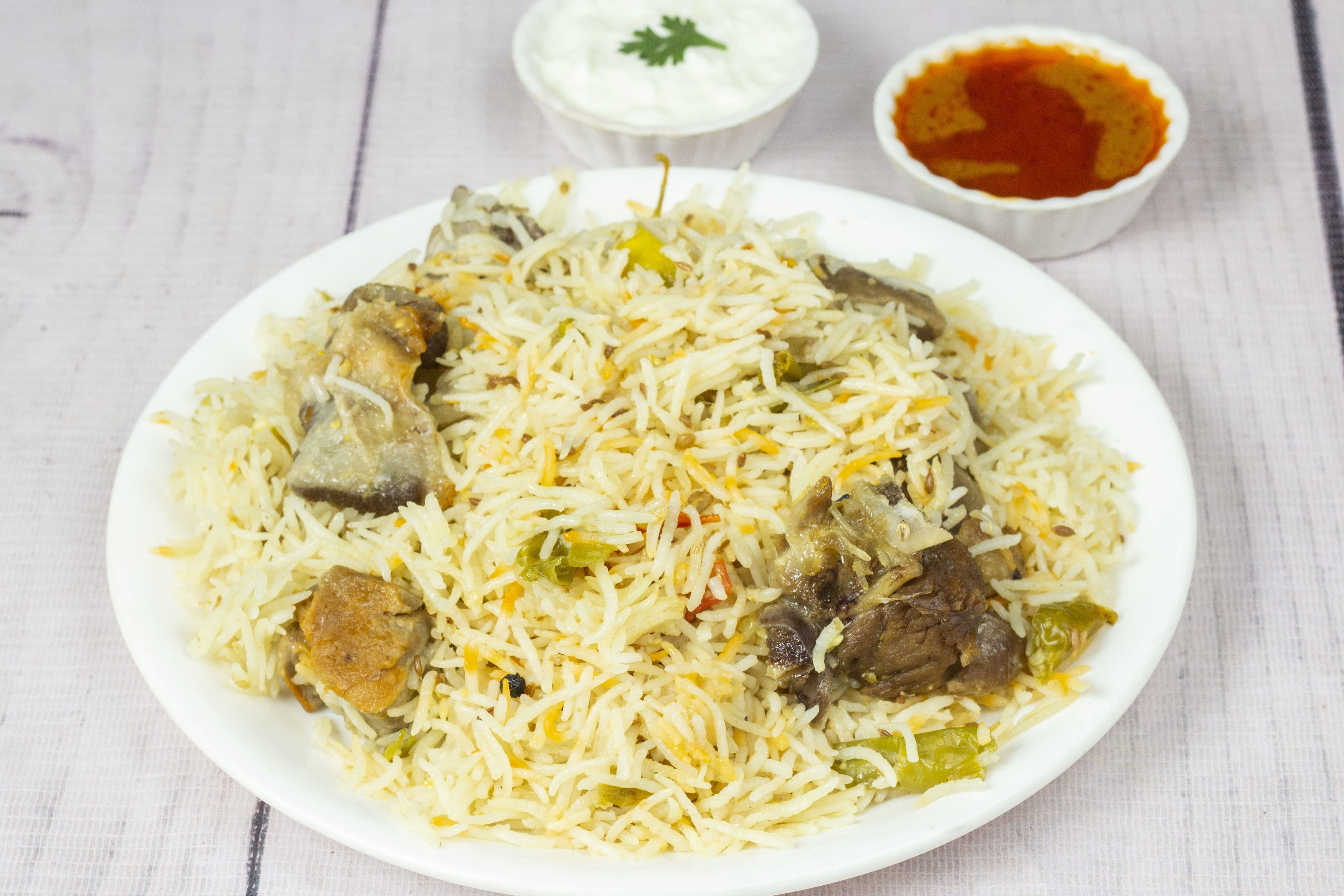 Shama Muradabadi Biryani, Mowa order online - Zomato