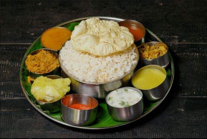 Veettile Oonu, Kakkanad order online - Zomato