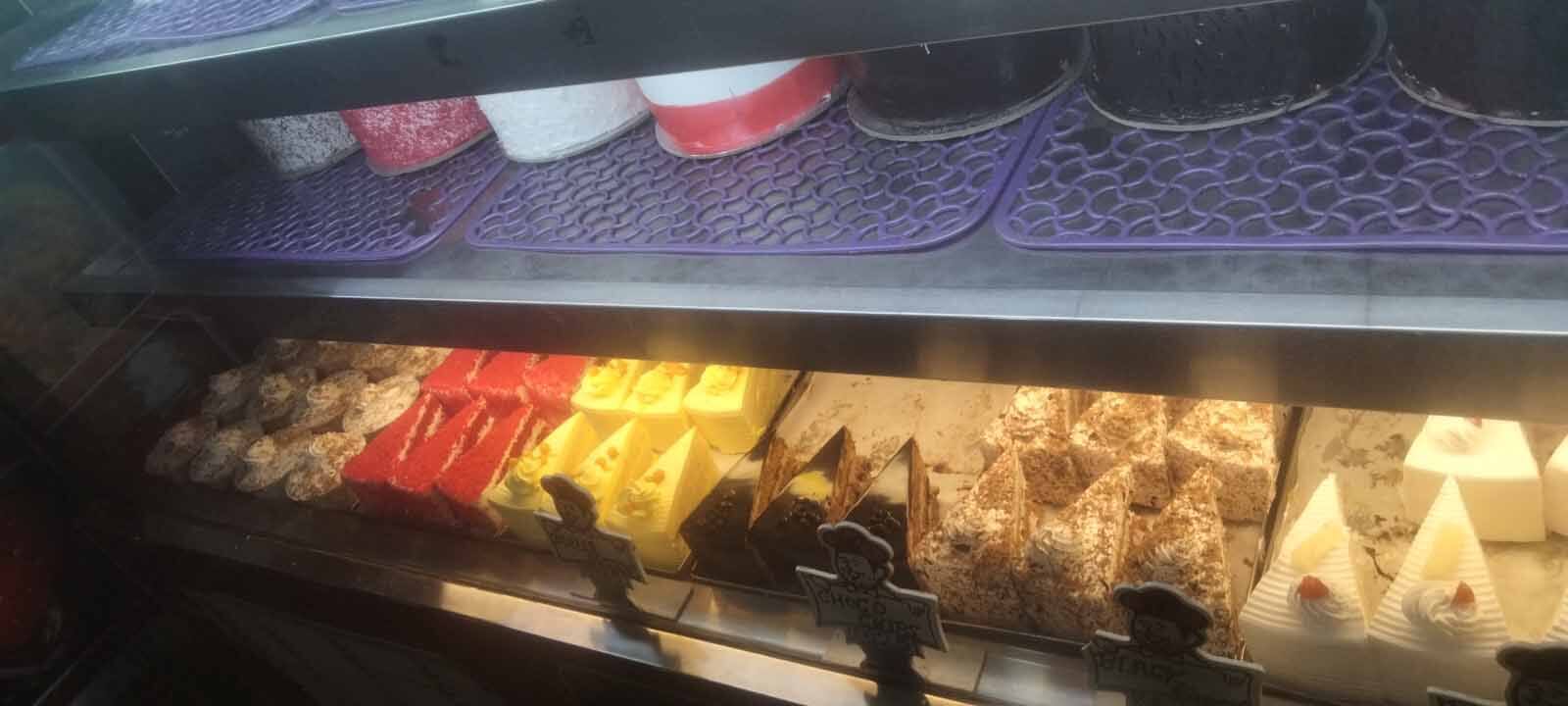 Rawat Cake Palace, Qutab Institutional Area, New Delhi | Zomato