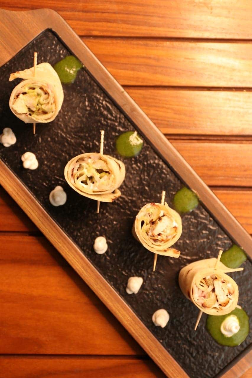 Foodhouse, New Alipore order online - Zomato