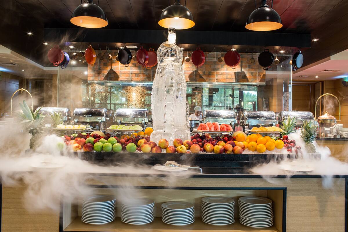 A La Turca - Rixos The Palm Dubai Photos, Pictures of A La Turca ...