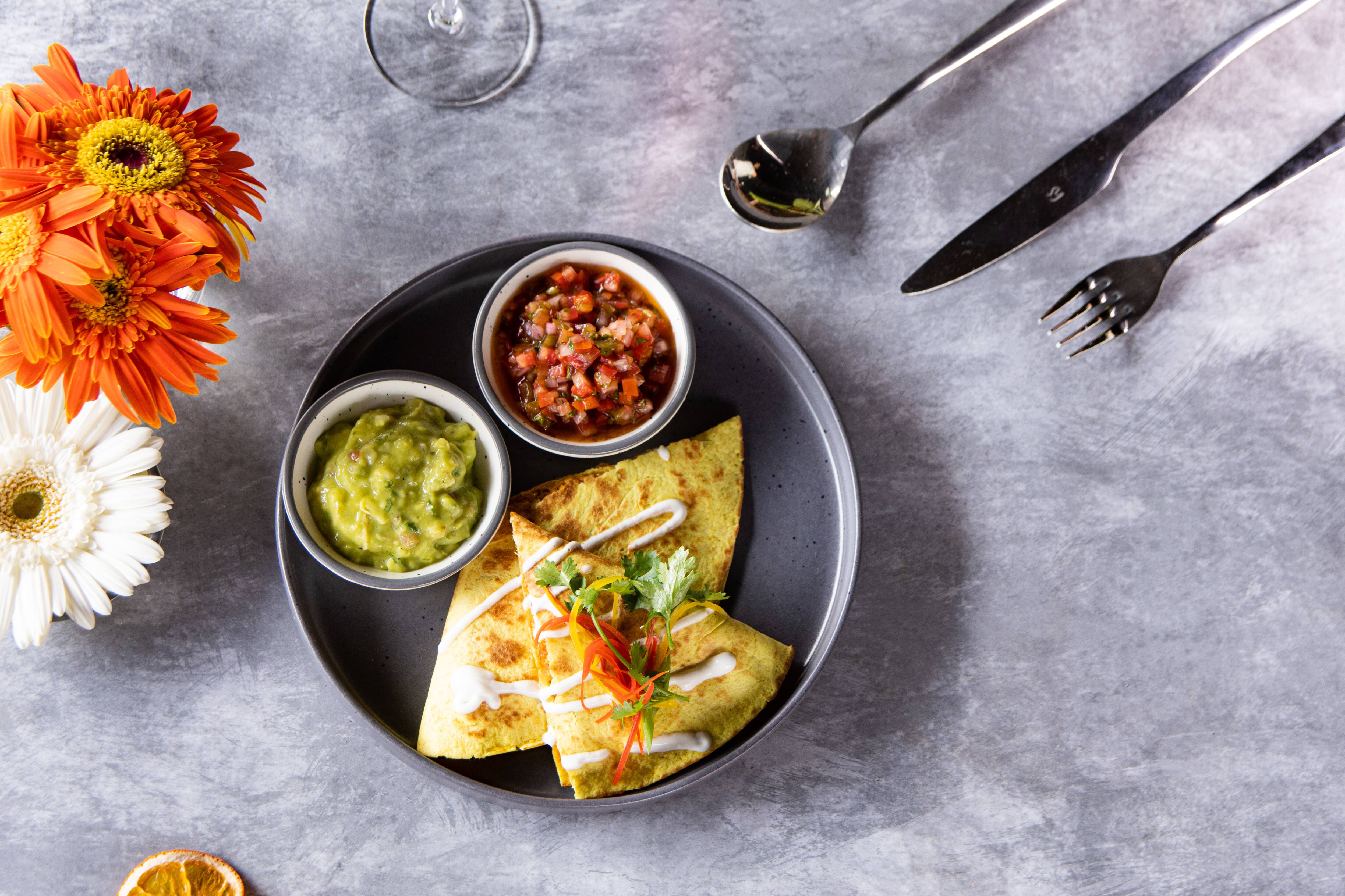 Istaka - Bar, Bites & Bowls, Vagator, Goa | Zomato