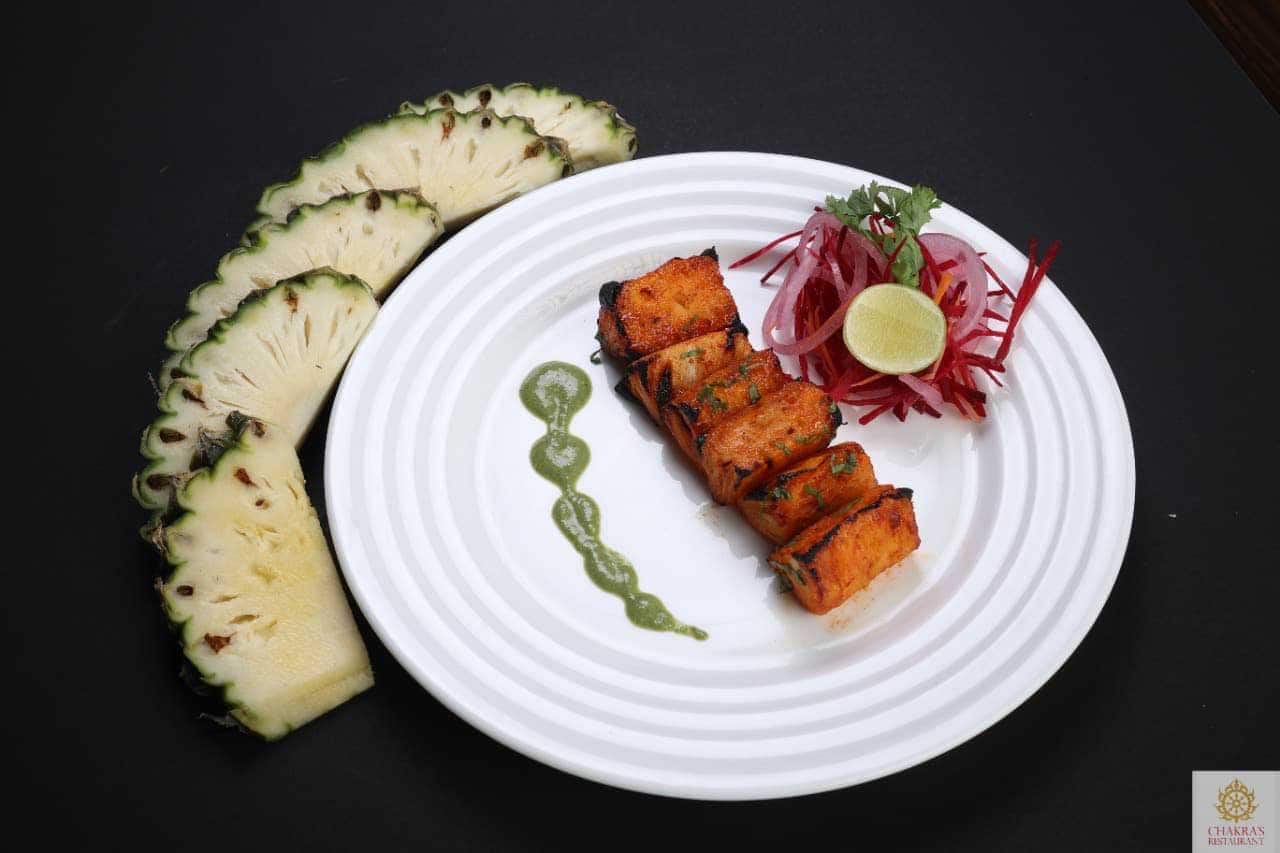 Chakra's Veg Restaurant, Mogappair order online - Zomato