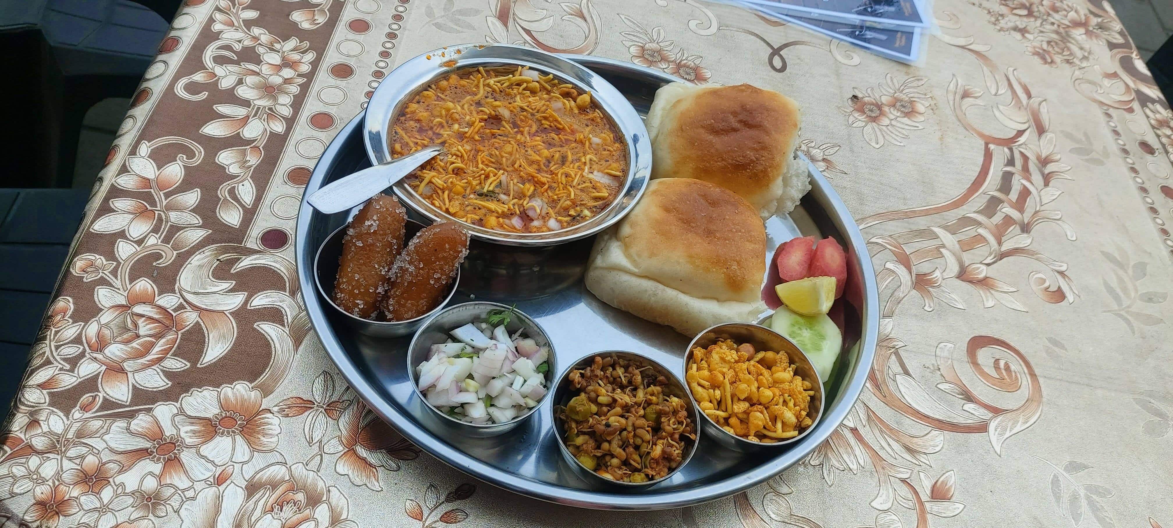 Lunkad's Icon Misal, Kondhwa, Pune | Zomato