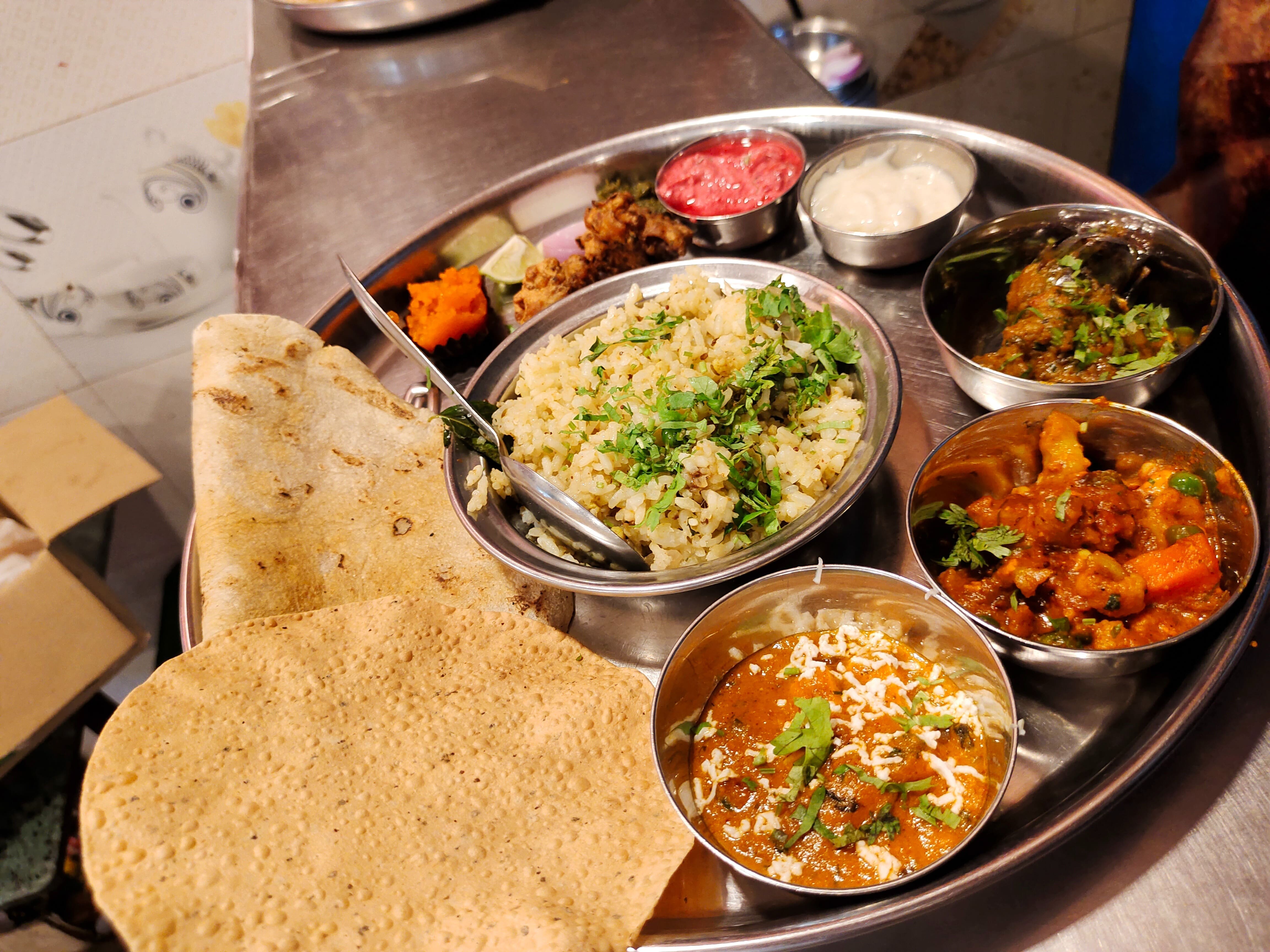 Sarovar Family Restaurant, Karve Nagar, Pune | Zomato