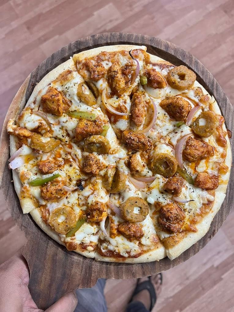 Laziz Pizza, Bicholim, Goa | Zomato