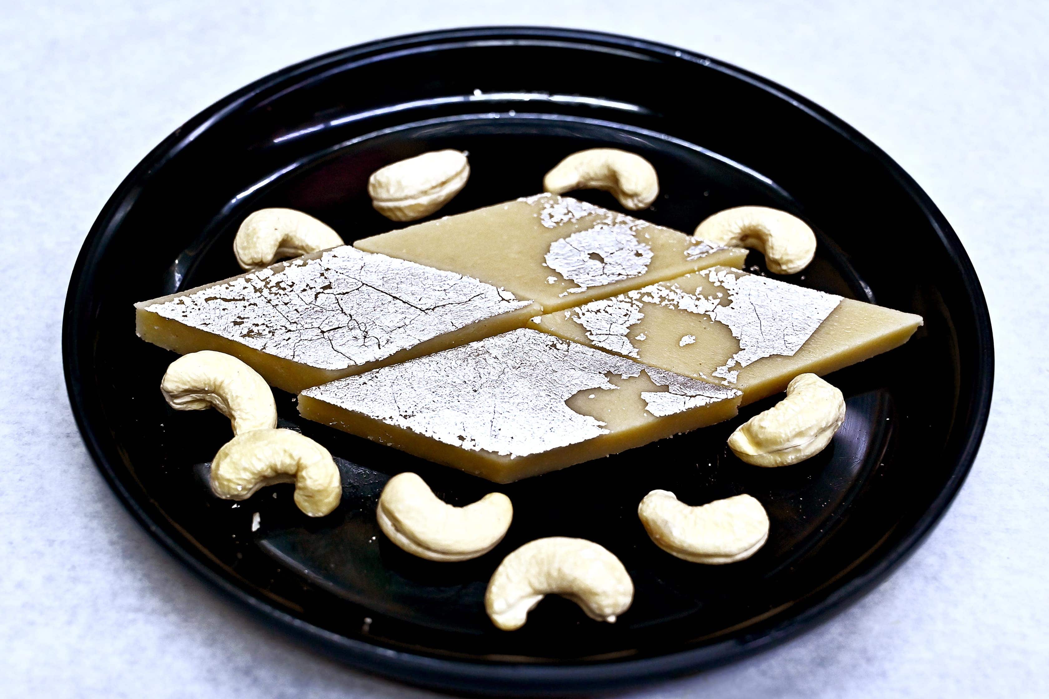 Agarwal Sweets & Farsan Mart, Kalyan order online - Zomato