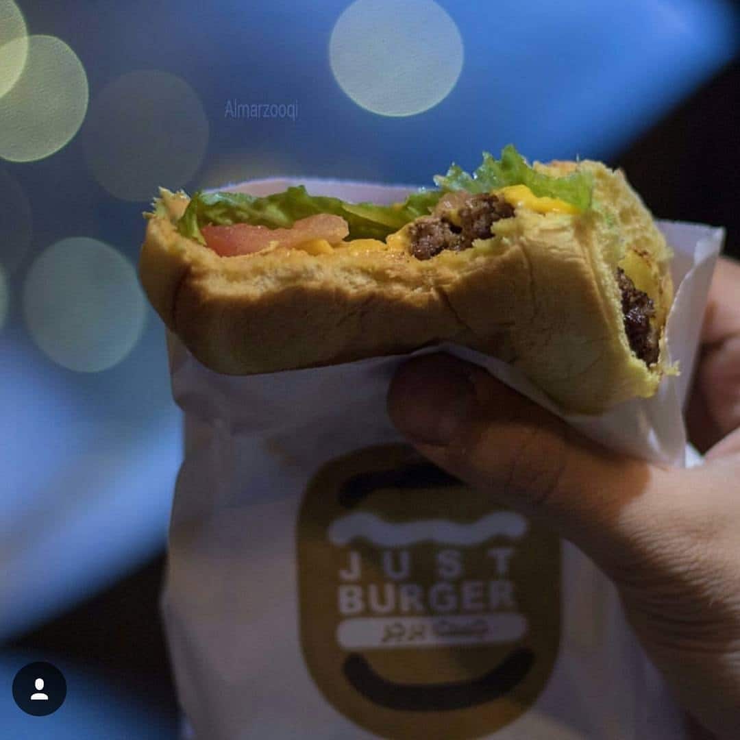 Just Burger, Mussafah Shabiya order online - Zomato