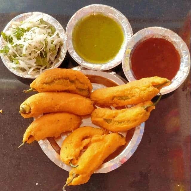 Gujrati Namkeen Bhandaar, Rohini, New Delhi | Zomato
