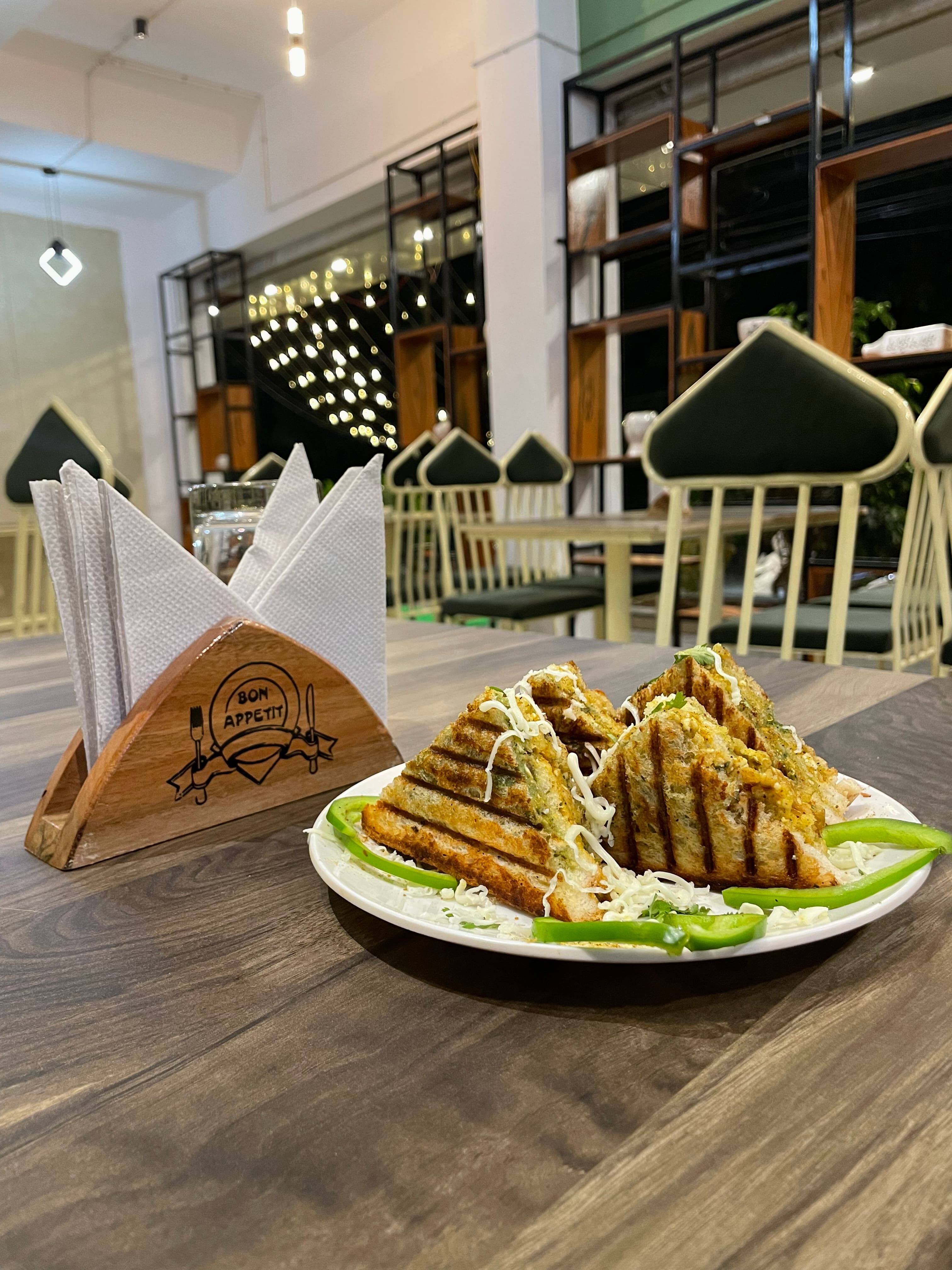 Rituparn Restro & Cafe, Vijay Nagar, Indore | Zomato