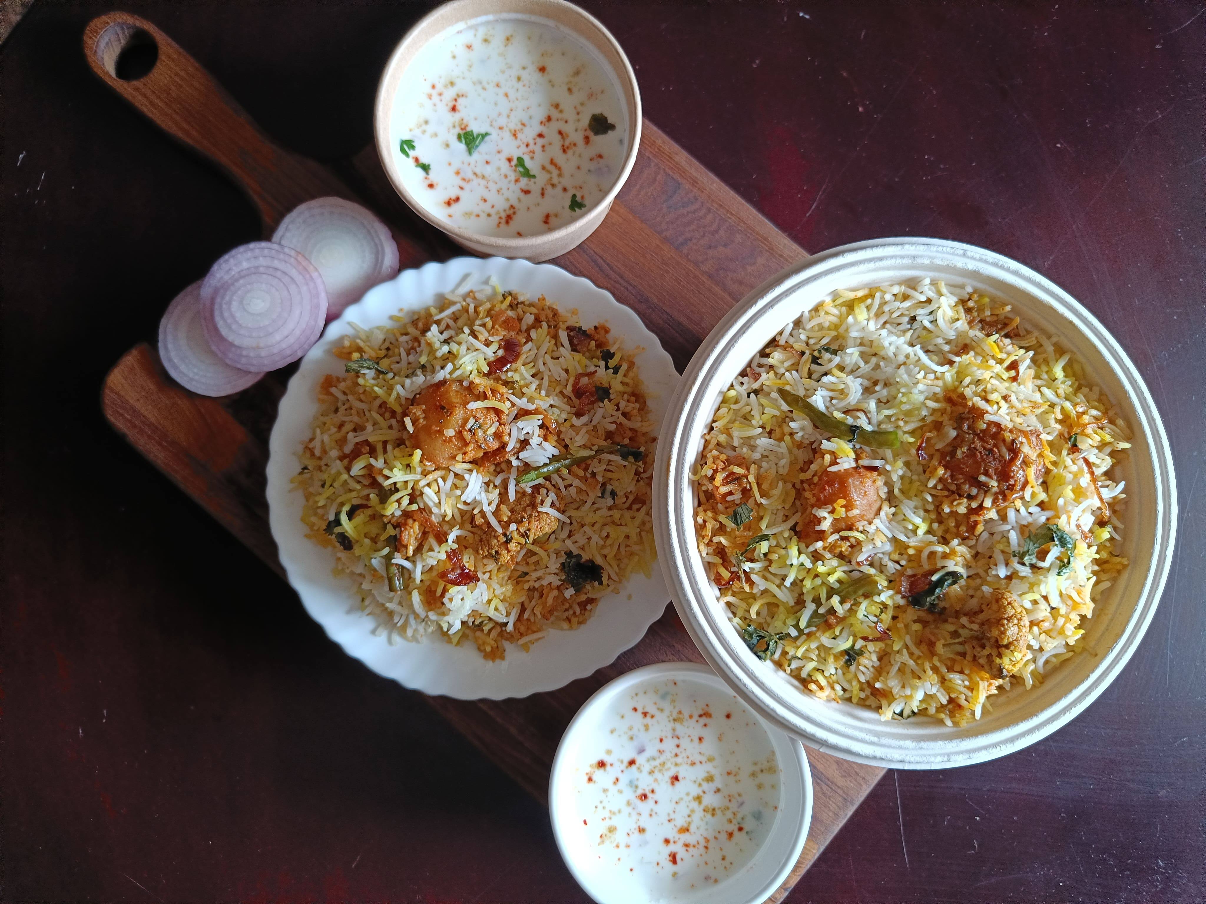 Agarwal Biryani Pure Veg, Linking Road, Bandra West, Mumbai | Zomato