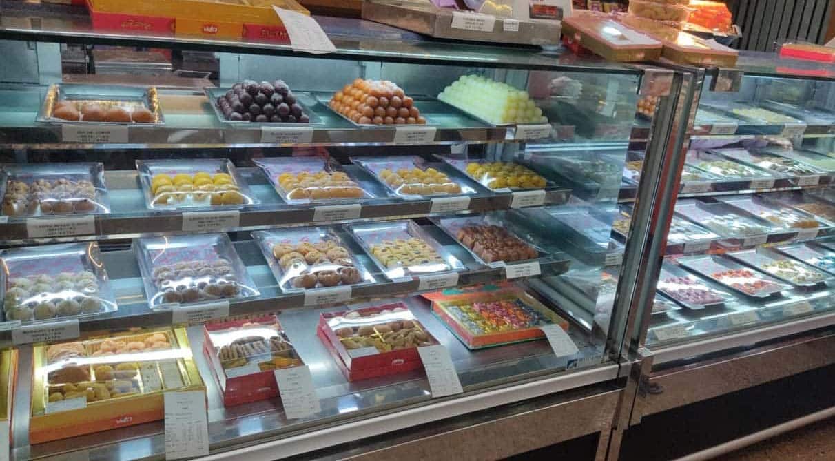 Om Sweets & Snacks Reviews, User Reviews for Om Sweets & Snacks, NIT ...