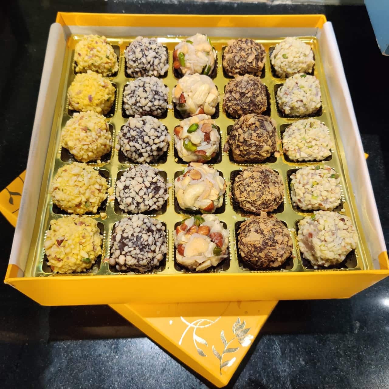 The Hazelnut Factory, Gomti Nagar, Lucknow | Zomato