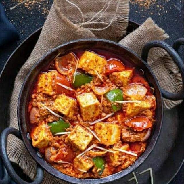 Delicious Dimpi, Dayal Bagh, Agra