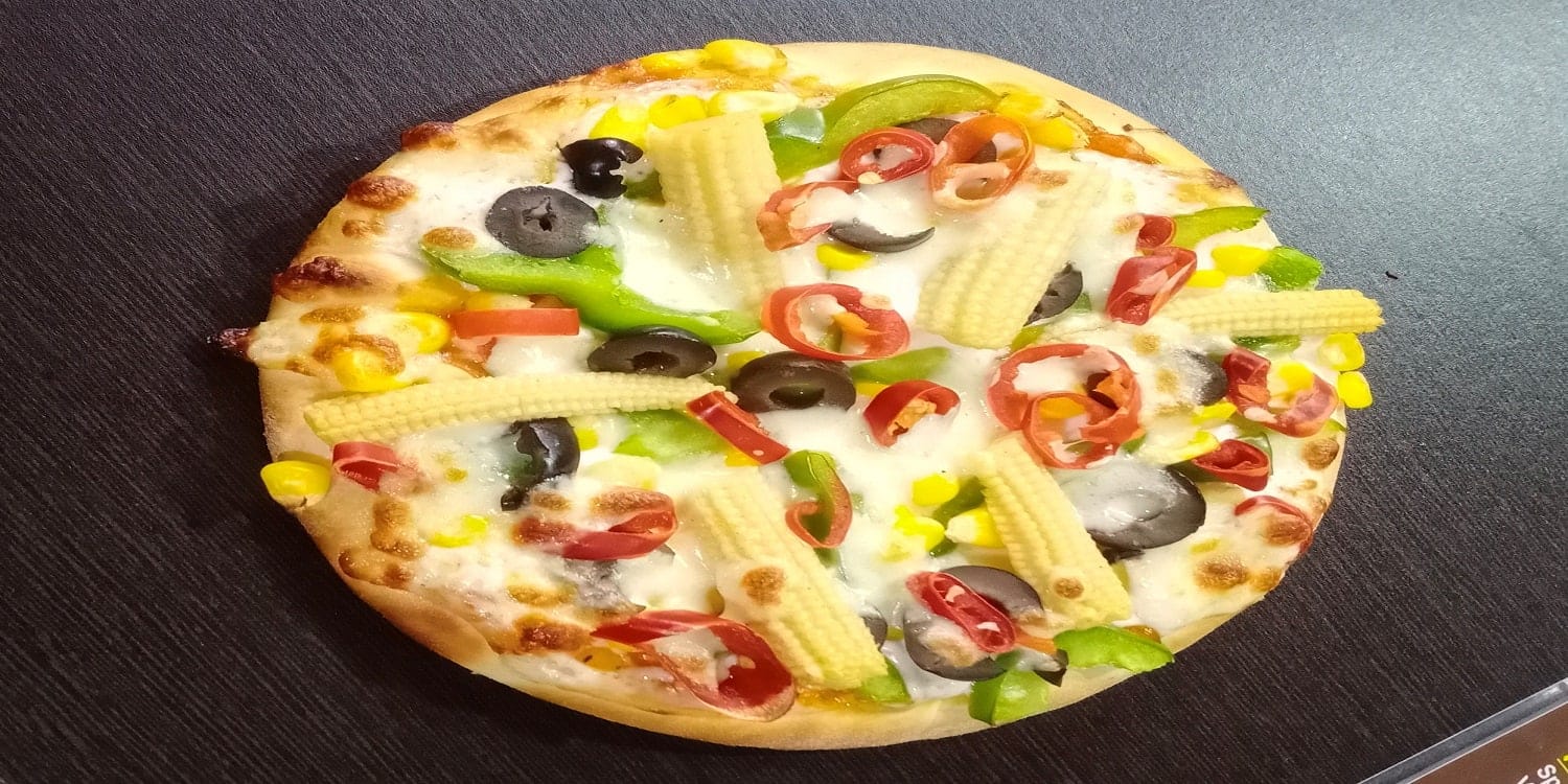 Book table and online reservation at Pizza Pandey, Gomti Nagar, Lucknow