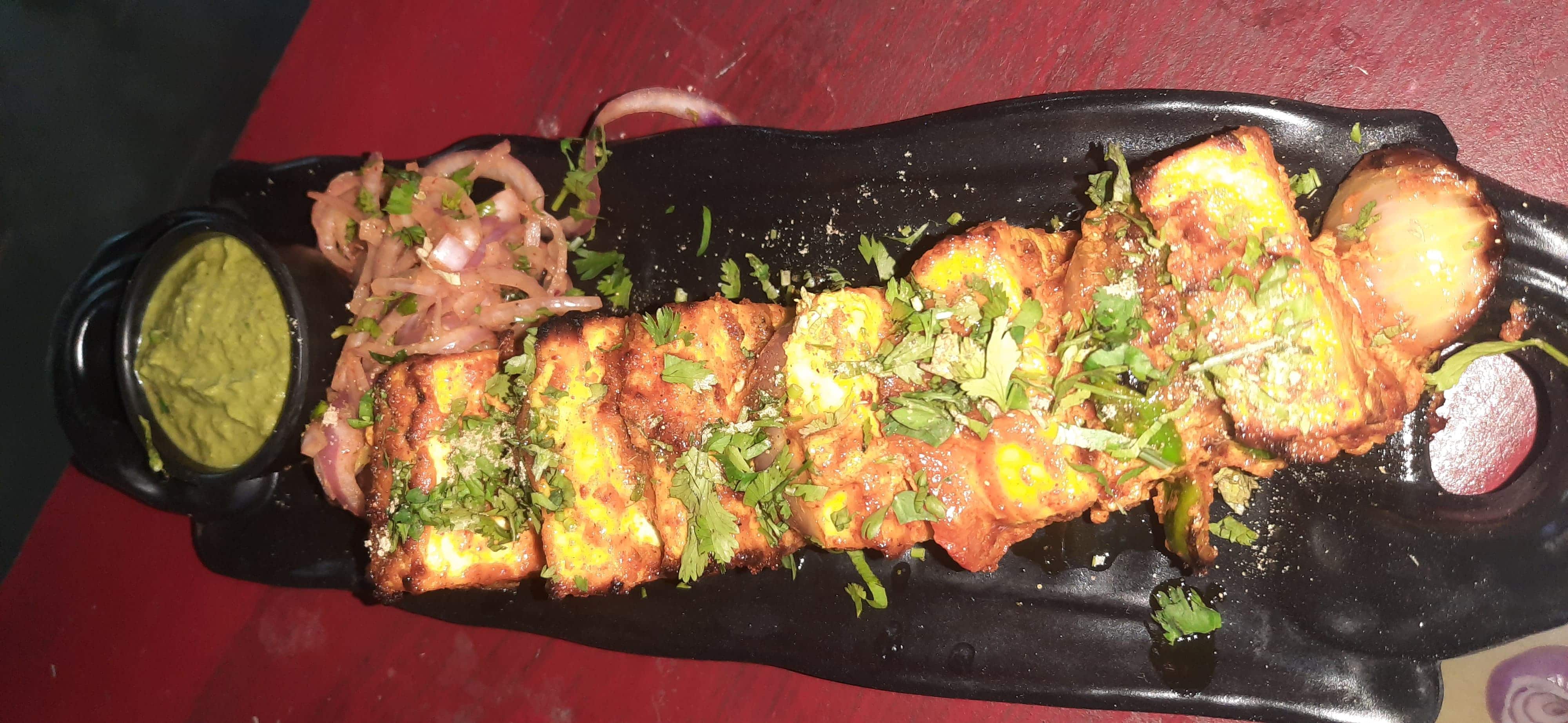 Saras Vyanjan Family Restaurant, Vijay Nagar, Indore | Zomato