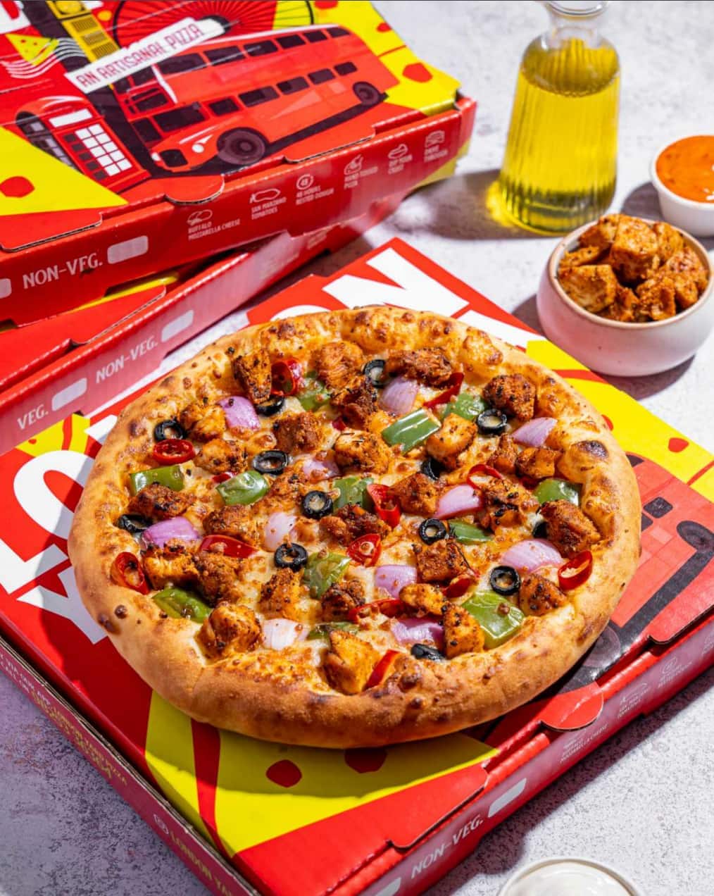 London Yard Pizza, Pali Hill, Bandra West, Mumbai | Zomato