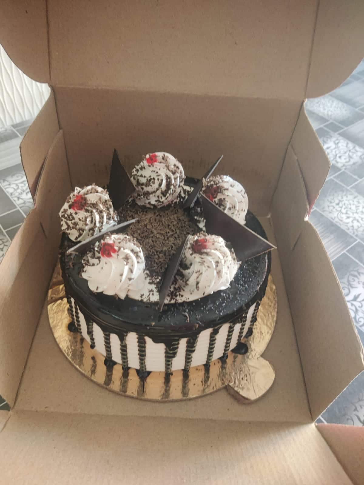 Billy's Box Cakes, Adalat Bazaar, Patiala | Zomato