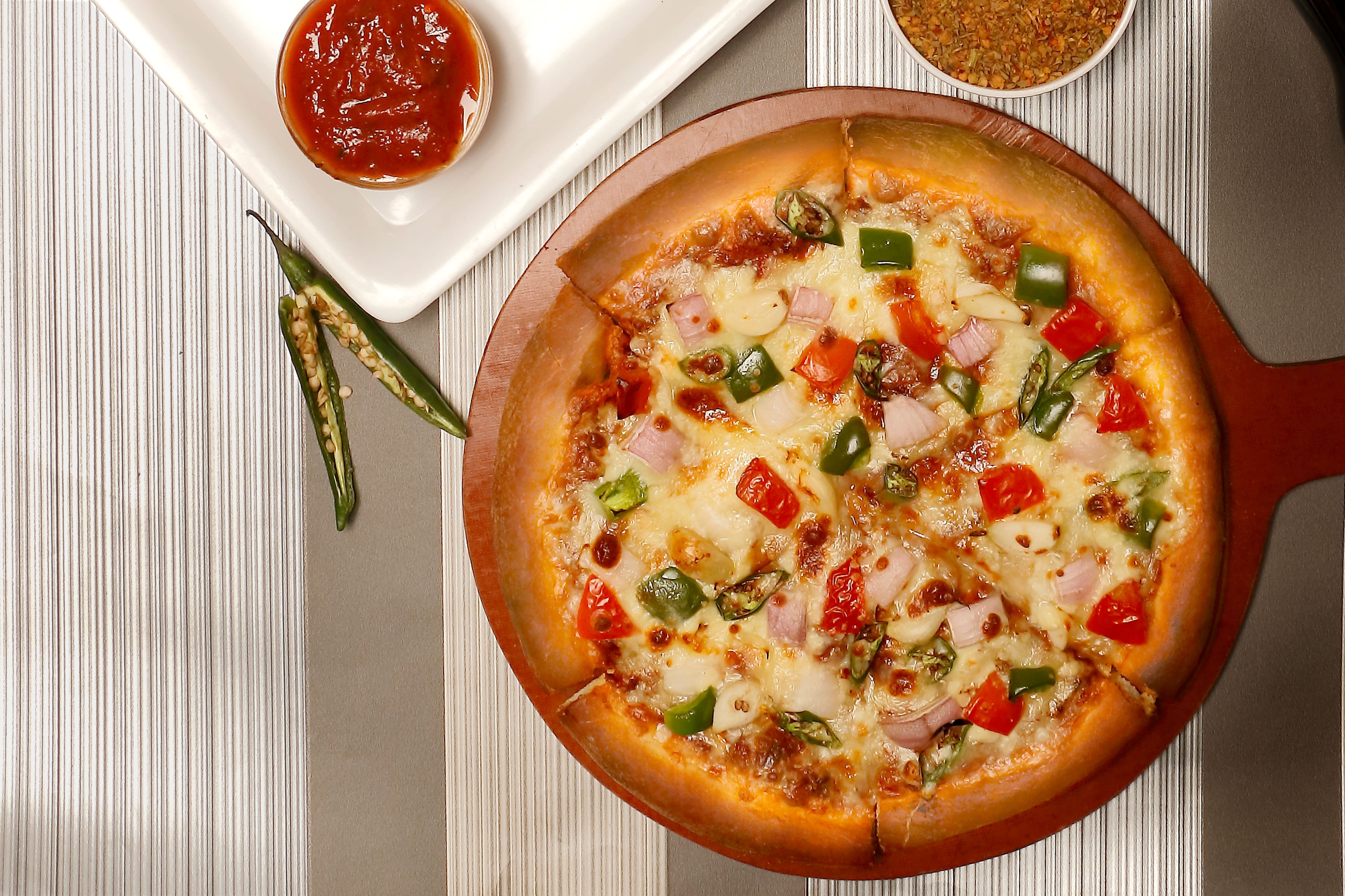 Wrappiza - Stone Baked Pizzeria, City Square Mall, Rajouri Garden, New ...