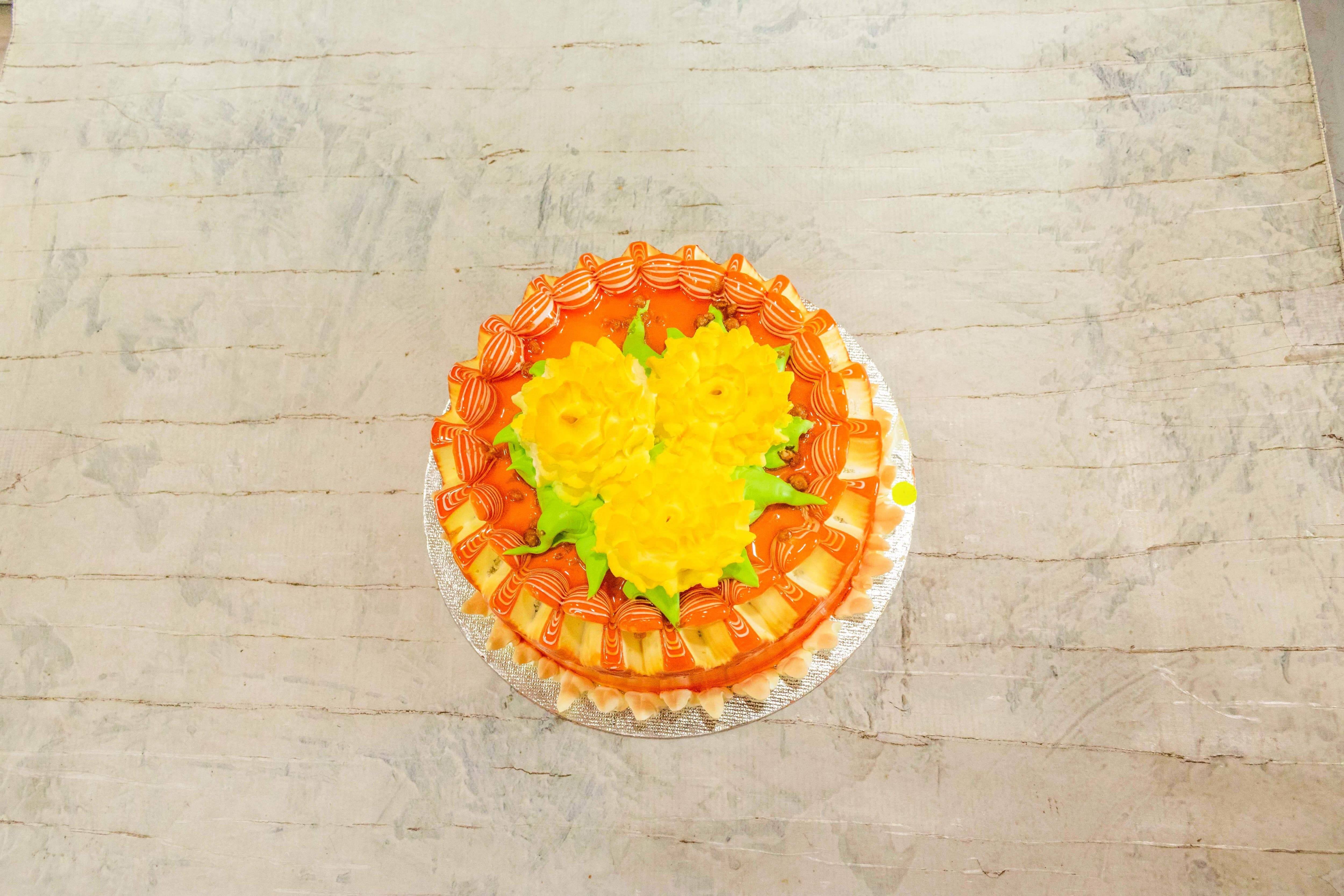 Shree Naresh Baker's, Nirala Nagar, Lucknow | Zomato