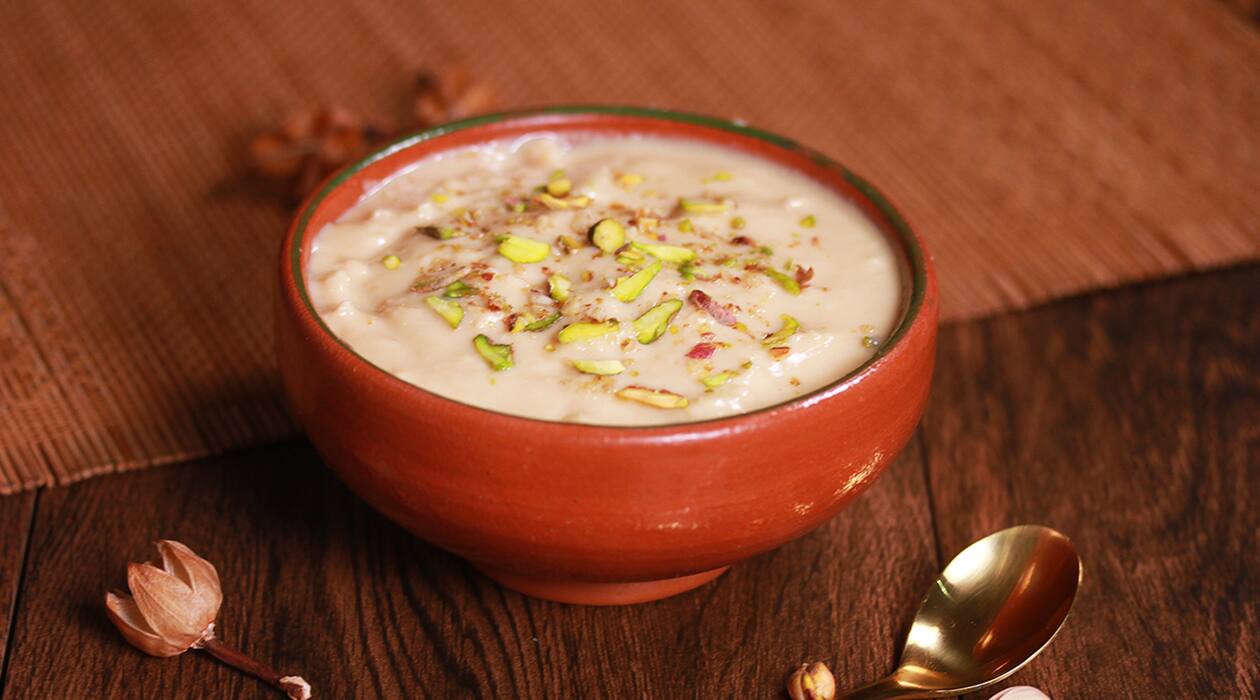 Hathras Sweet & Namkeen, Mayur Vihar Phase 1, New Delhi | Zomato