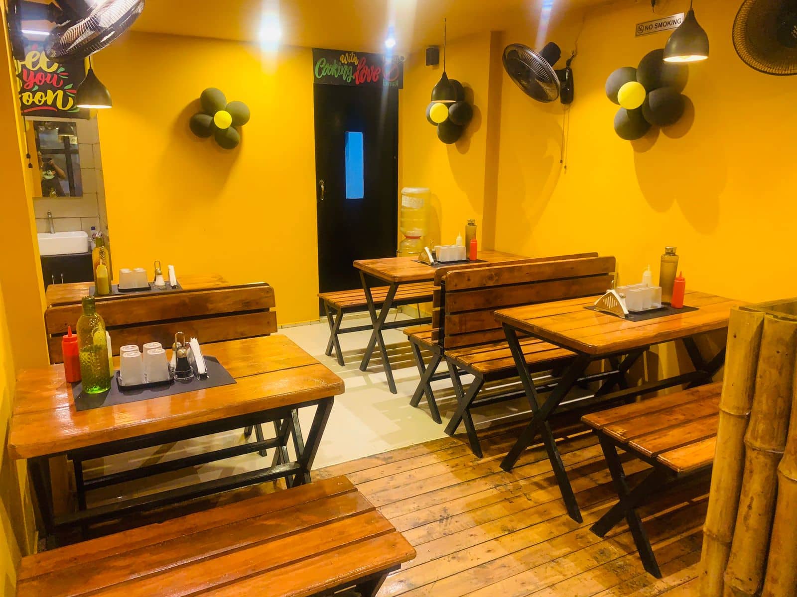 AL Shawarmar Restaurant, Porur order online - Zomato