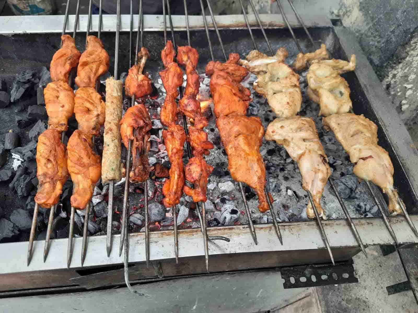 Pishori Fresh Chicken, Janakpuri, New Delhi | Zomato