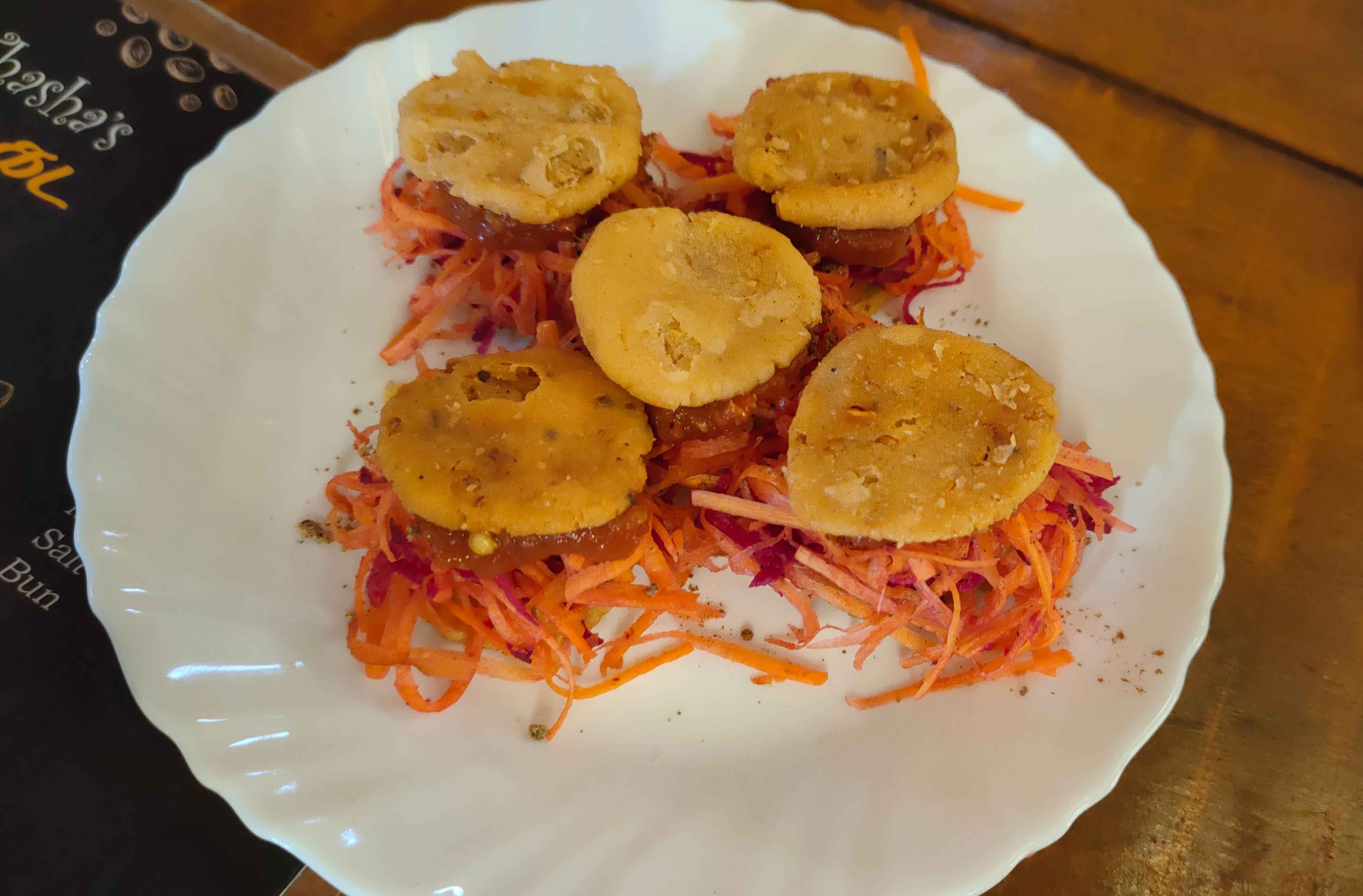 Undu Mazhil Salem Thatu Vadai Set, Pallavaram order online - Zomato