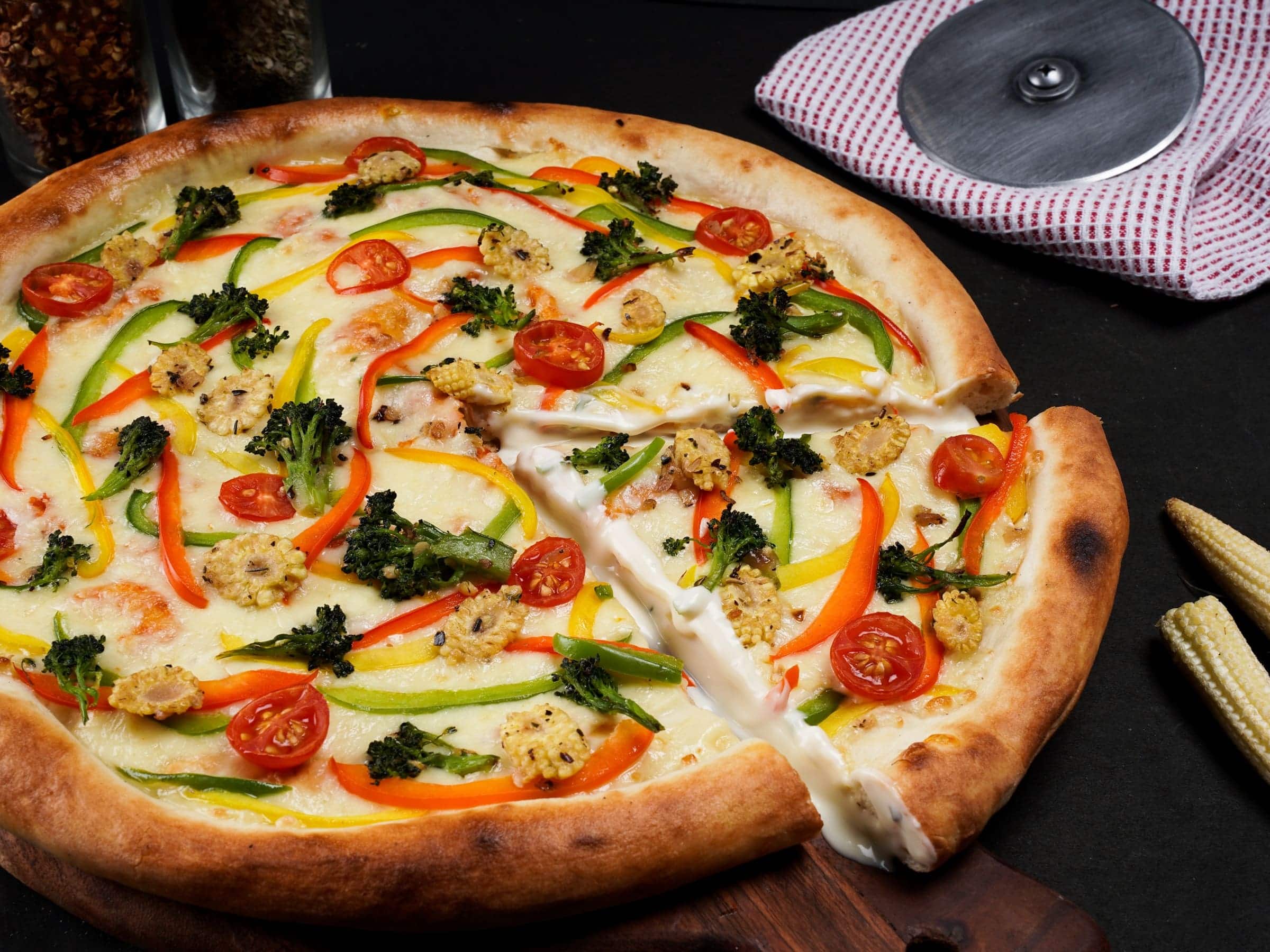 Crusto's - Cheese Burst Pizza By Olio, East of Kailash, New Delhi | Zomato