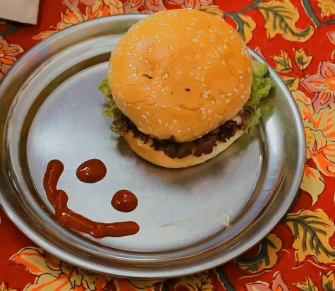 Rollin Delights, Khan Market, New Delhi | Zomato