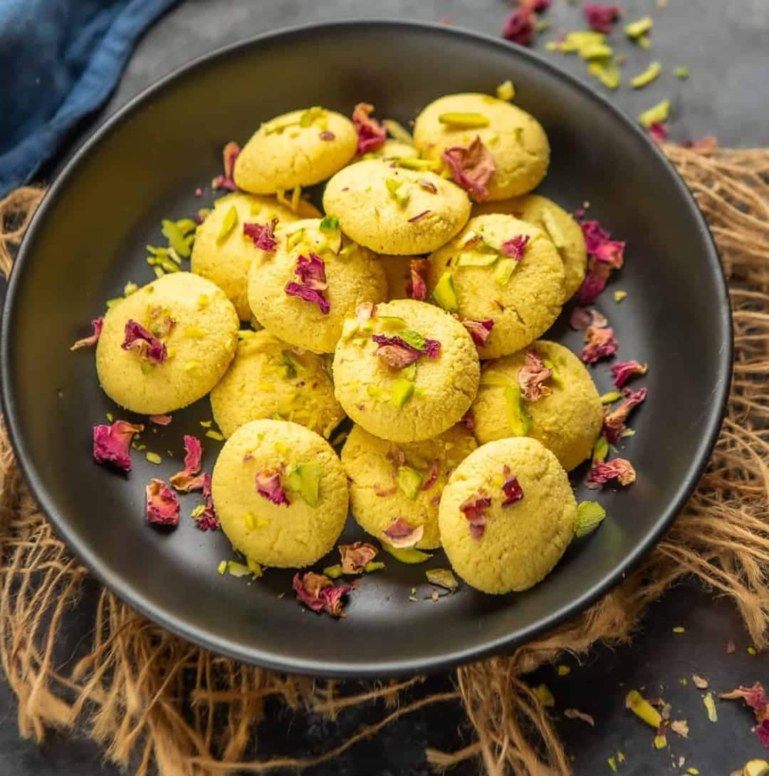 Calcutta Sweets, Indira Nagar, Lucknow | Zomato
