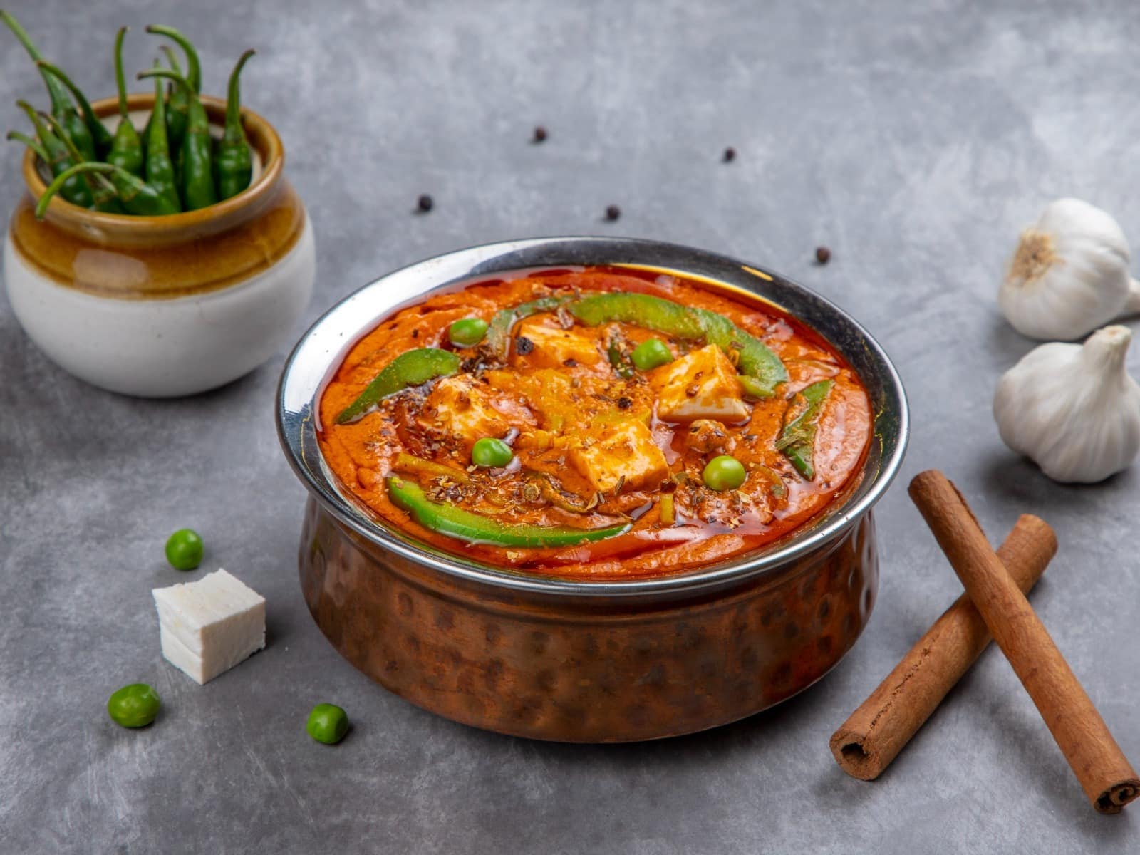 Book table and online reservation at Hamza Tawa & Grill, Naupada, Thane ...