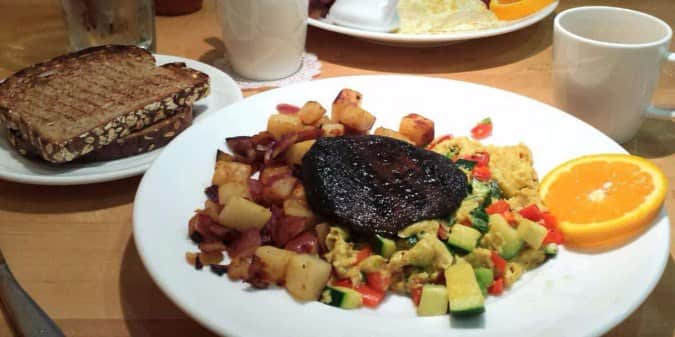 Yolk Menu, Menu for Yolk, Lincoln Park, Chicago - Urbanspoon/Zomato