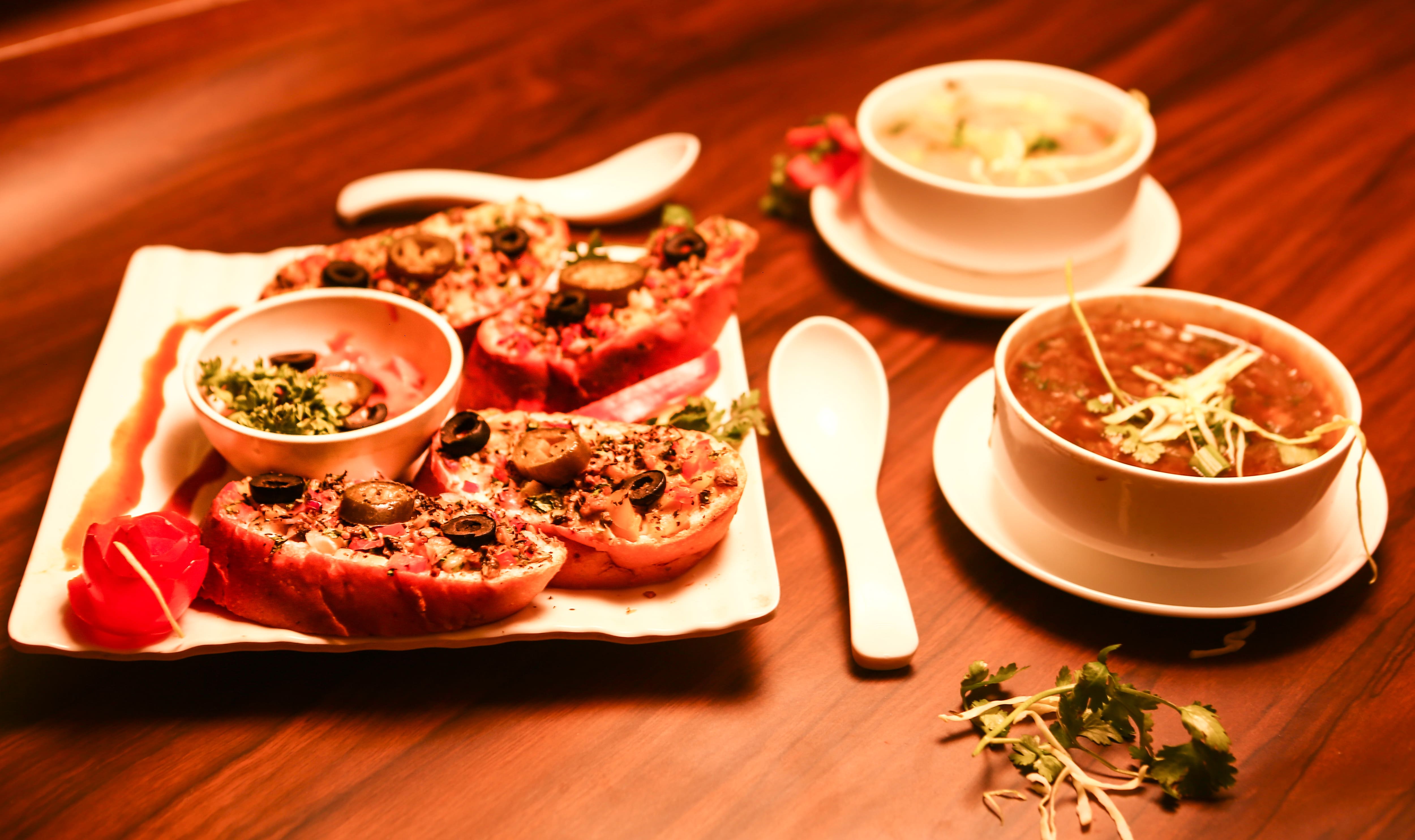 Route 66, Mathura Locality order online - Zomato