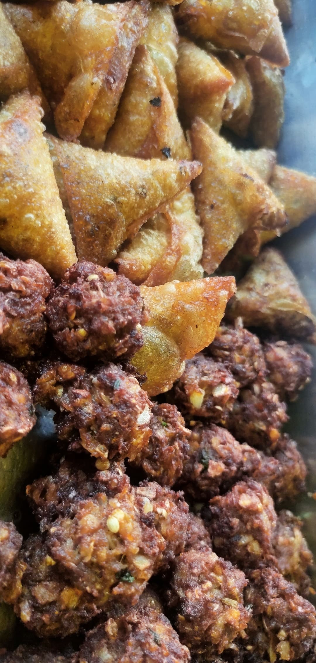 New Huseni Samosa Centre, Mandvi, Vadodara | Zomato