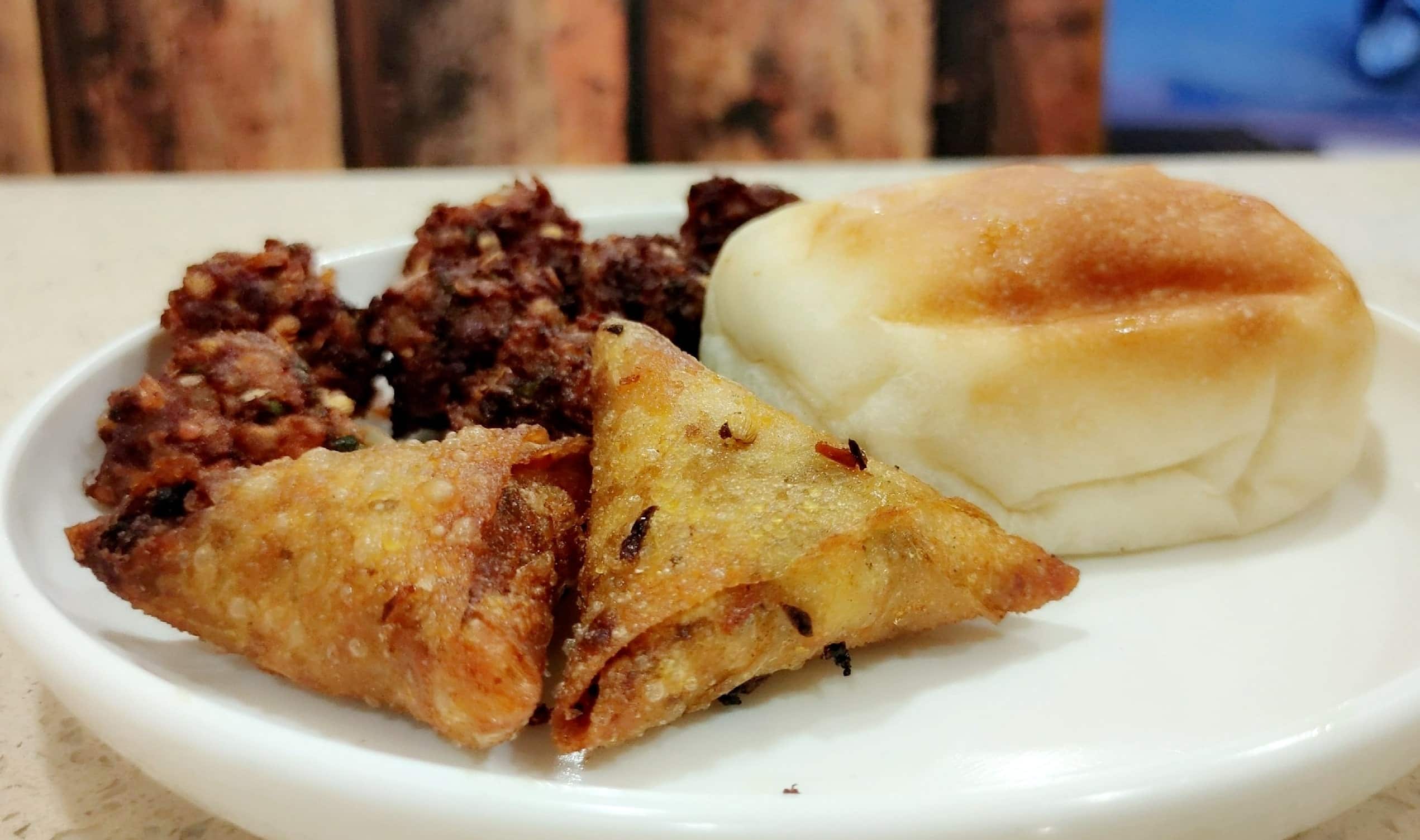 Menu of New Huseni Samosa Center, Yakutpura, Vadodara