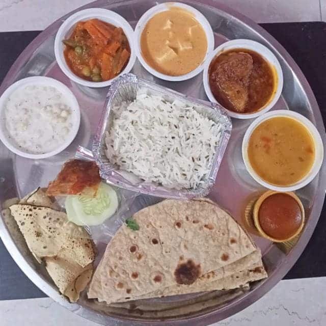 Parasnath Fast Food, Lake Town, Kolkata | Zomato