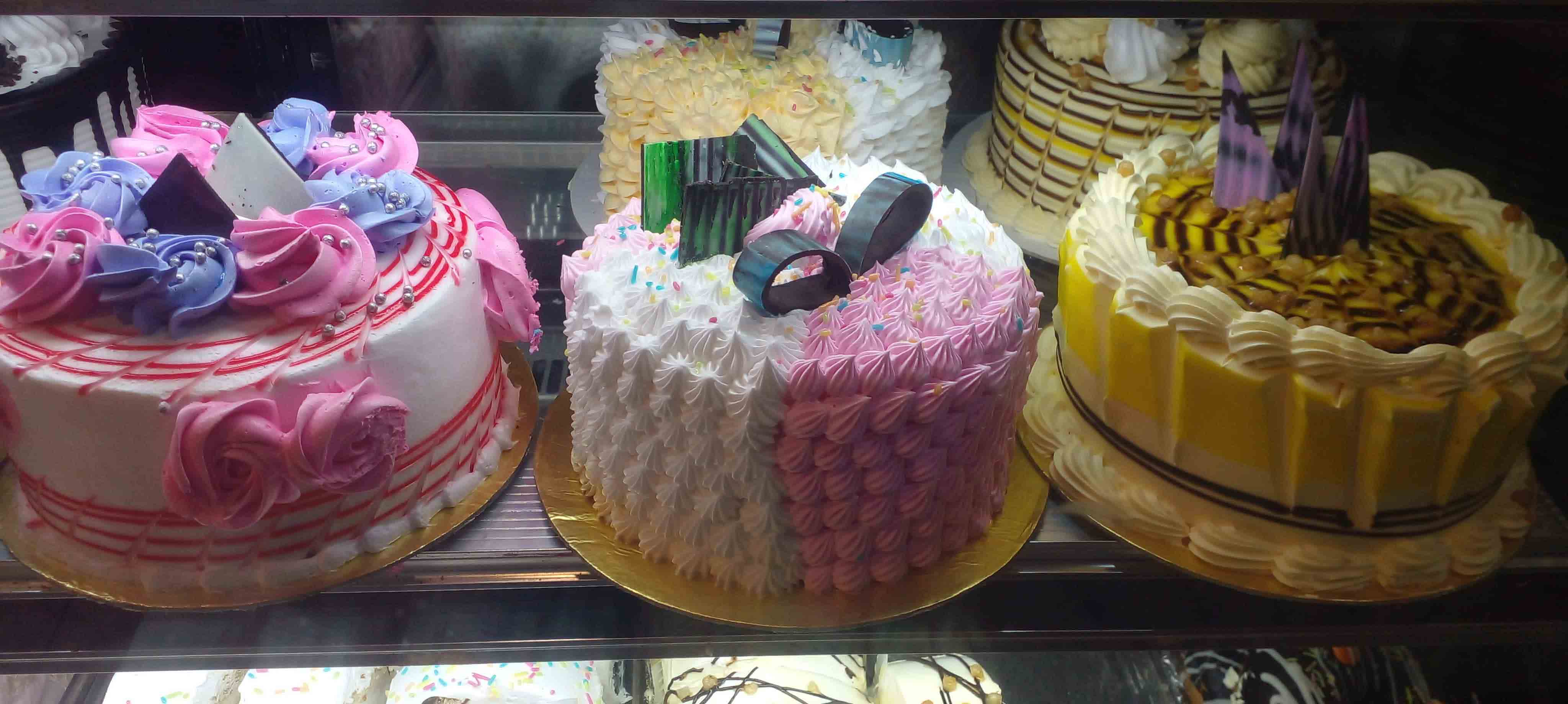 Aarti Bakerz, Sector 22, Chandigarh | Zomato