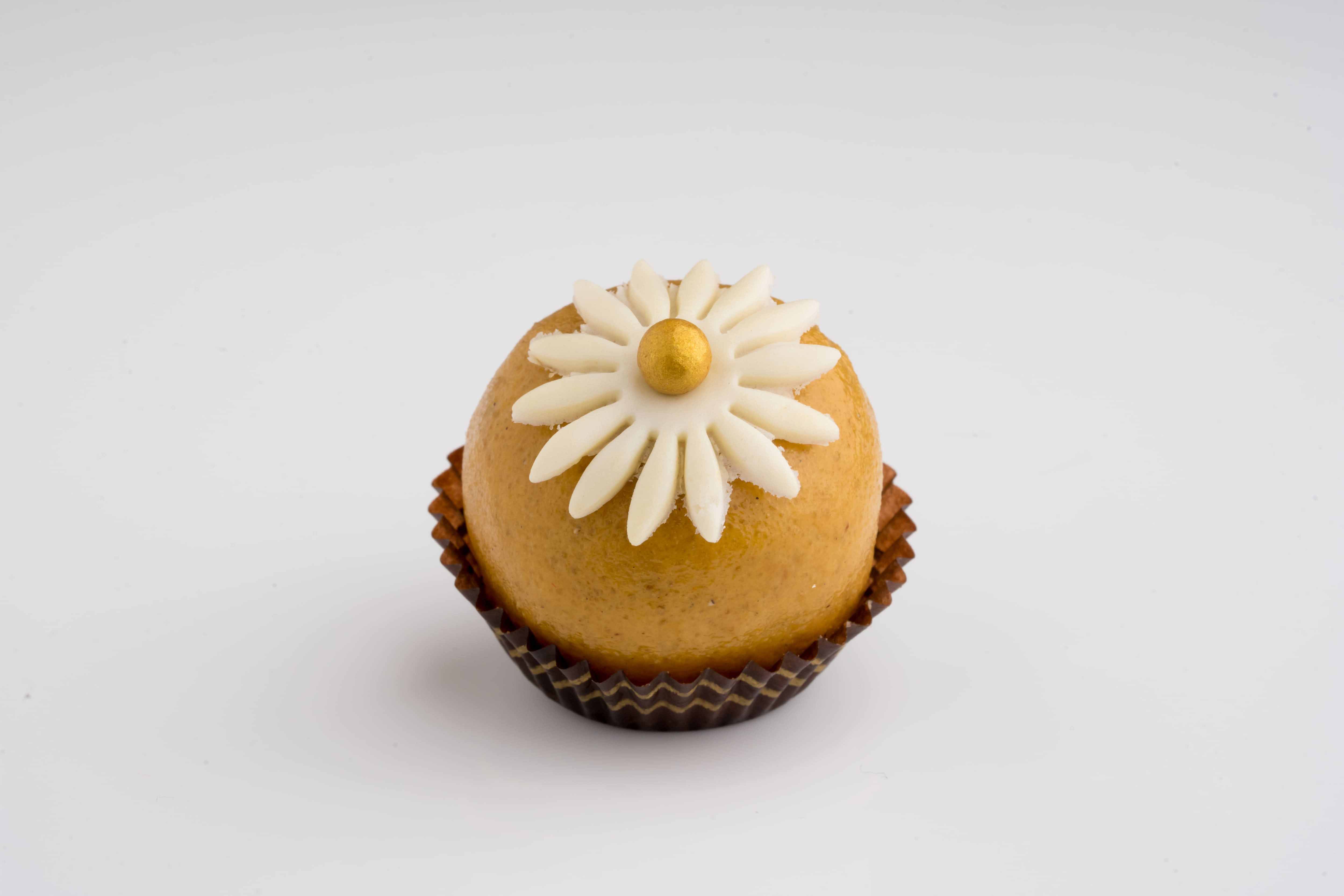 Misri Sweets & Savouries, Aliganj, Lucknow | Zomato